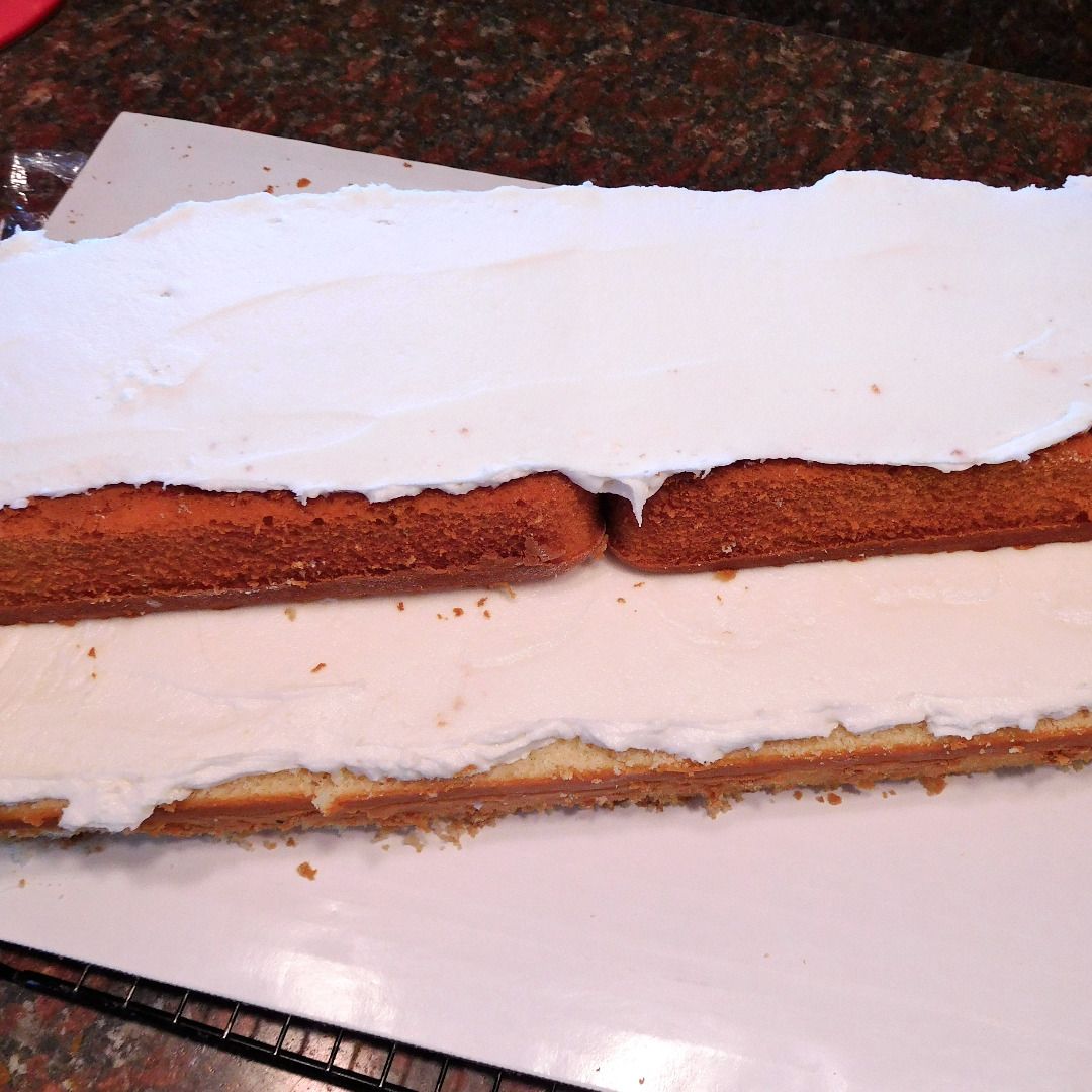 Trans Am Cake W/ Working Headlights : 5 Steps (with Pictures ...