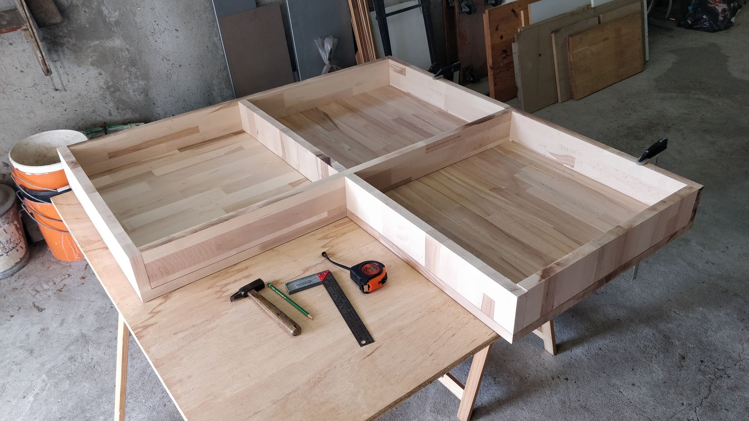 Desk With Built-in Computer and Laptop Height Stand : 10 Steps (with ...