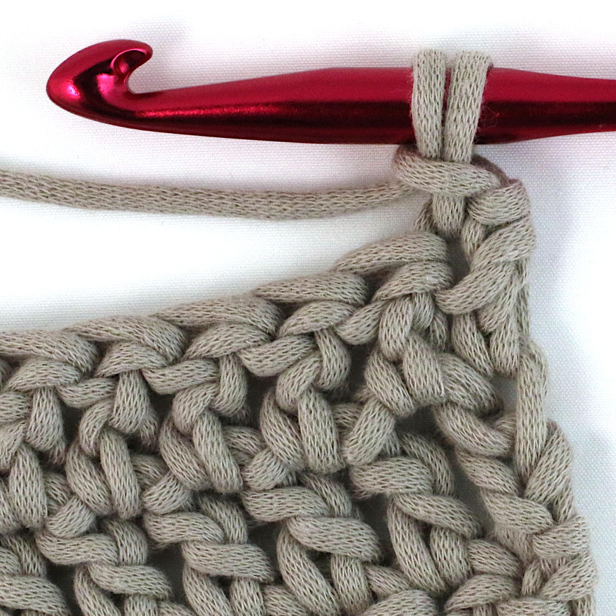 Crochet Turning Chain Alternatives : 5 Steps (with Pictures ...