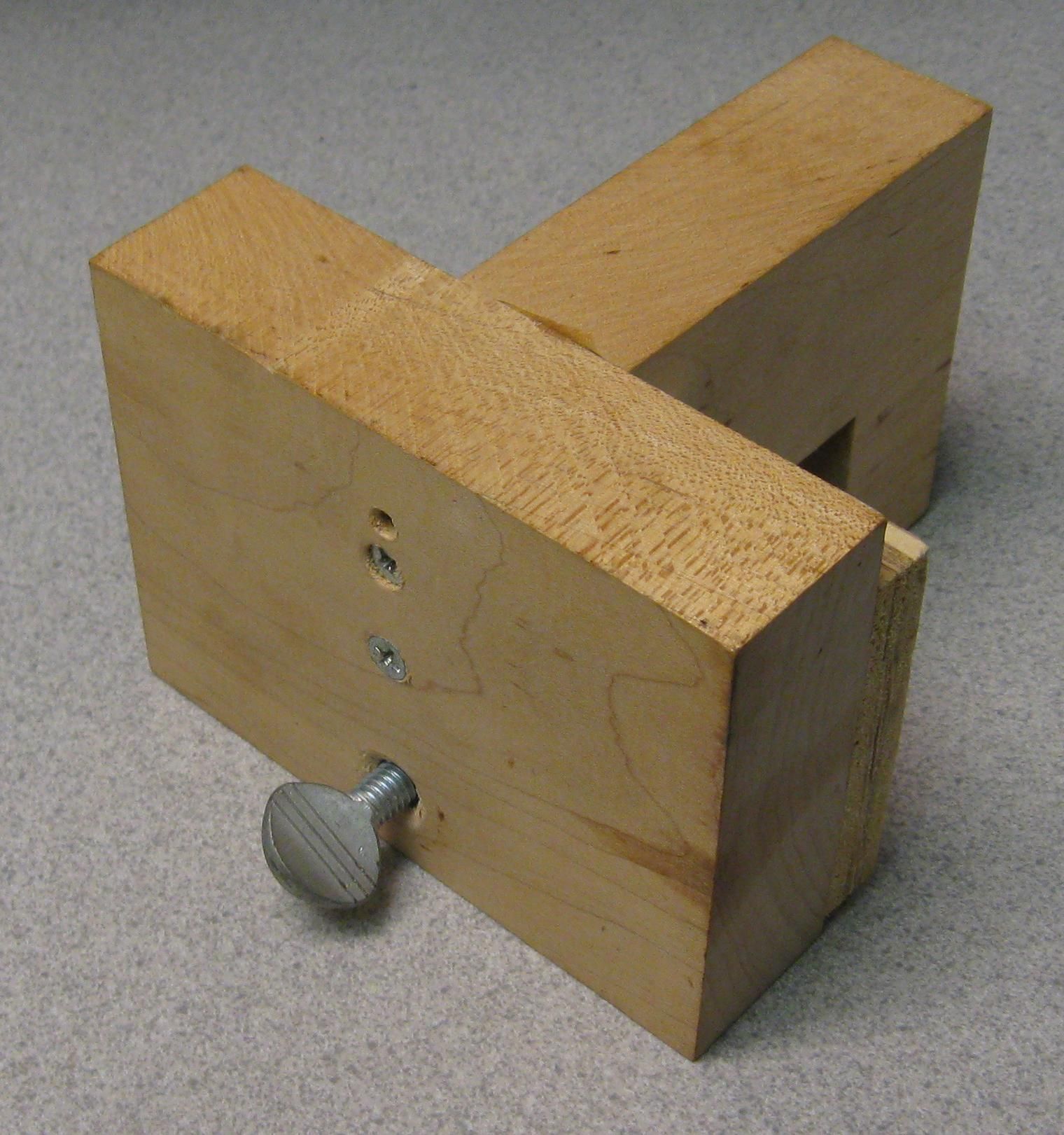 How to Make an Adjustable Work (Cut/ Drill/ Saw) Stop : 7 Steps ...