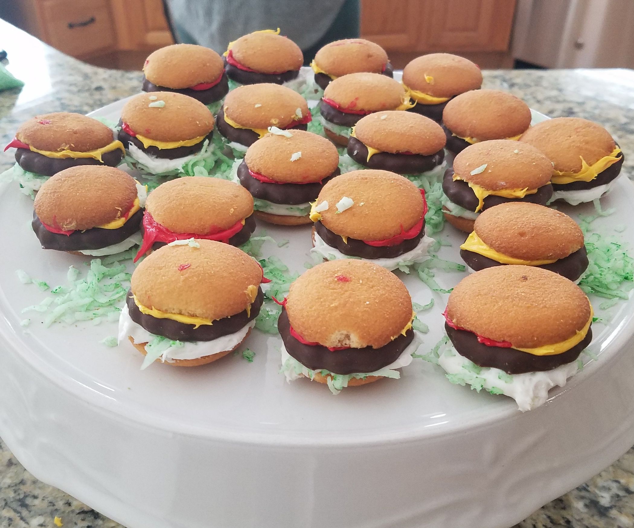 Easy Hamburger Cookies : 6 Steps (with Pictures) - Instructables