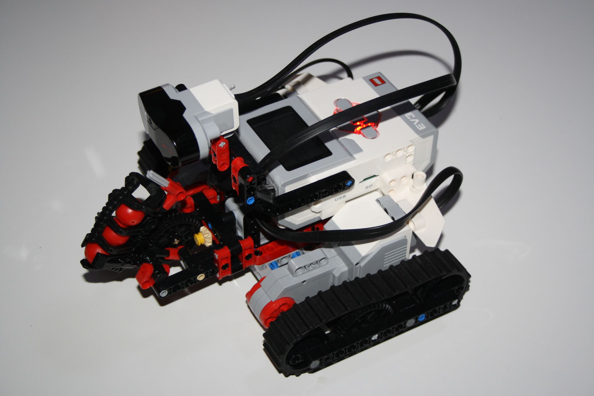 Lego Ev3 Build for Learning Programing and Robotics : 9 Steps - Instructables