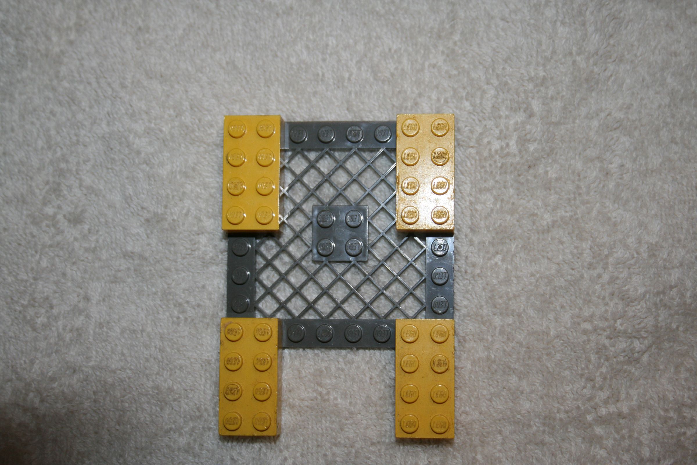 Lego PSP Dock : 4 Steps - Instructables