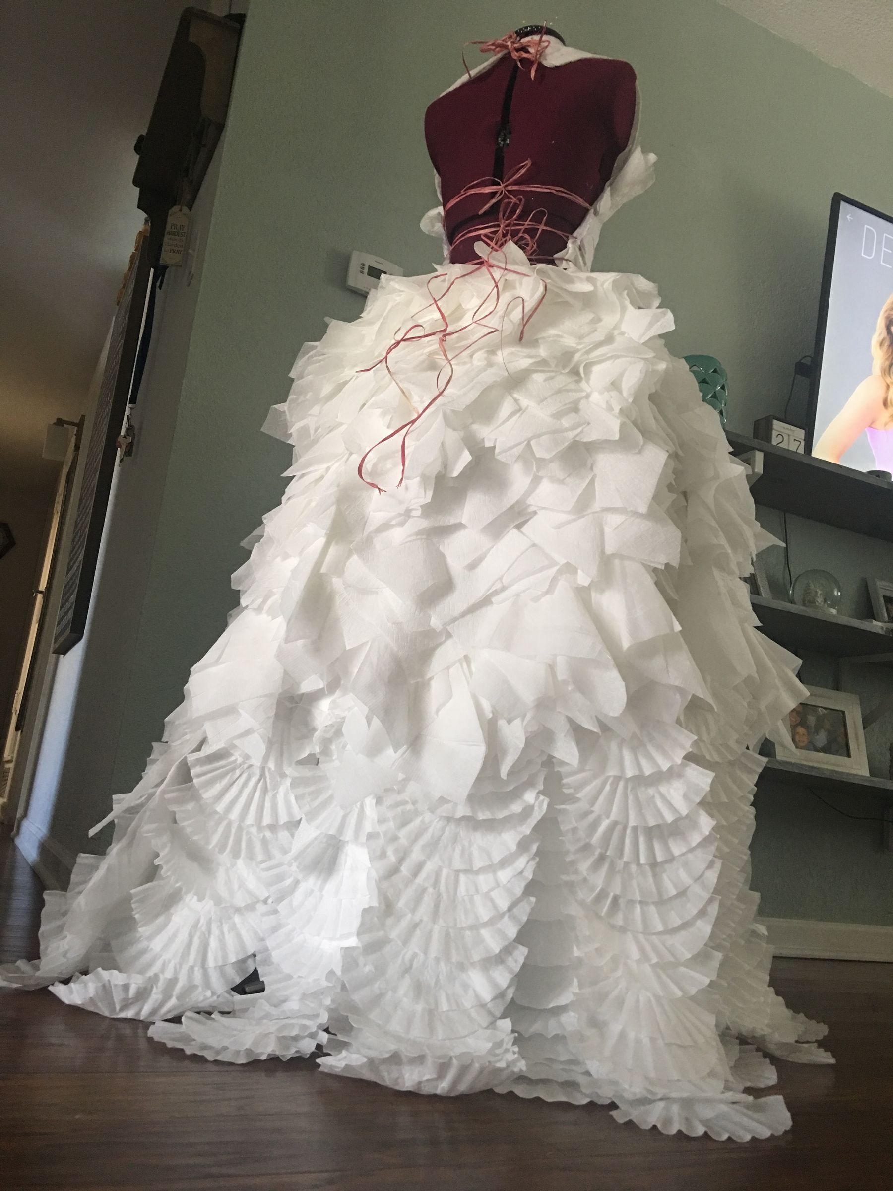 Winter Wonderland Tiered Paper Gown Dress : 21 Steps (with Pictures ...