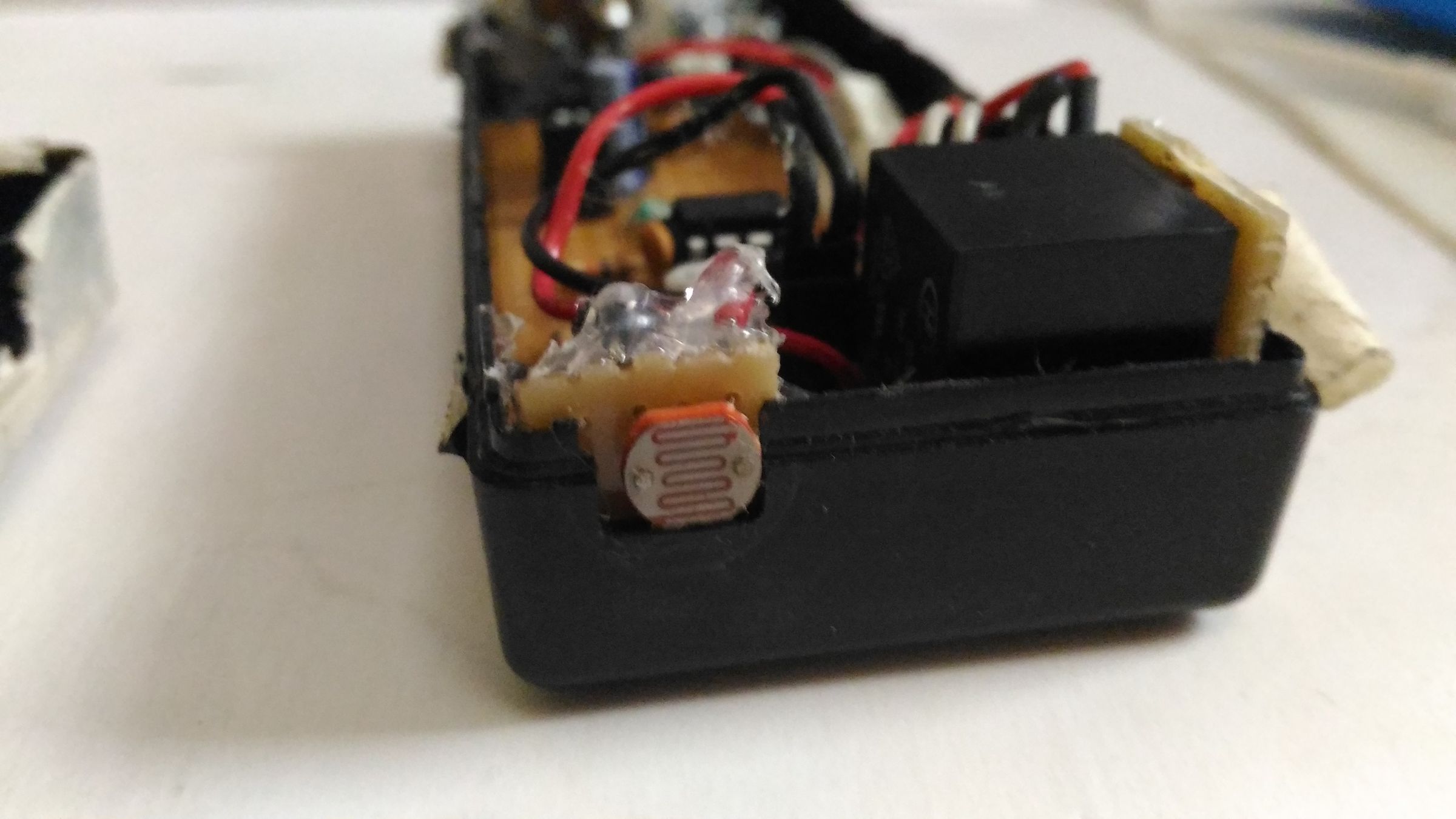 LASER TRIP WIRE : 4 Steps (with Pictures) - Instructables