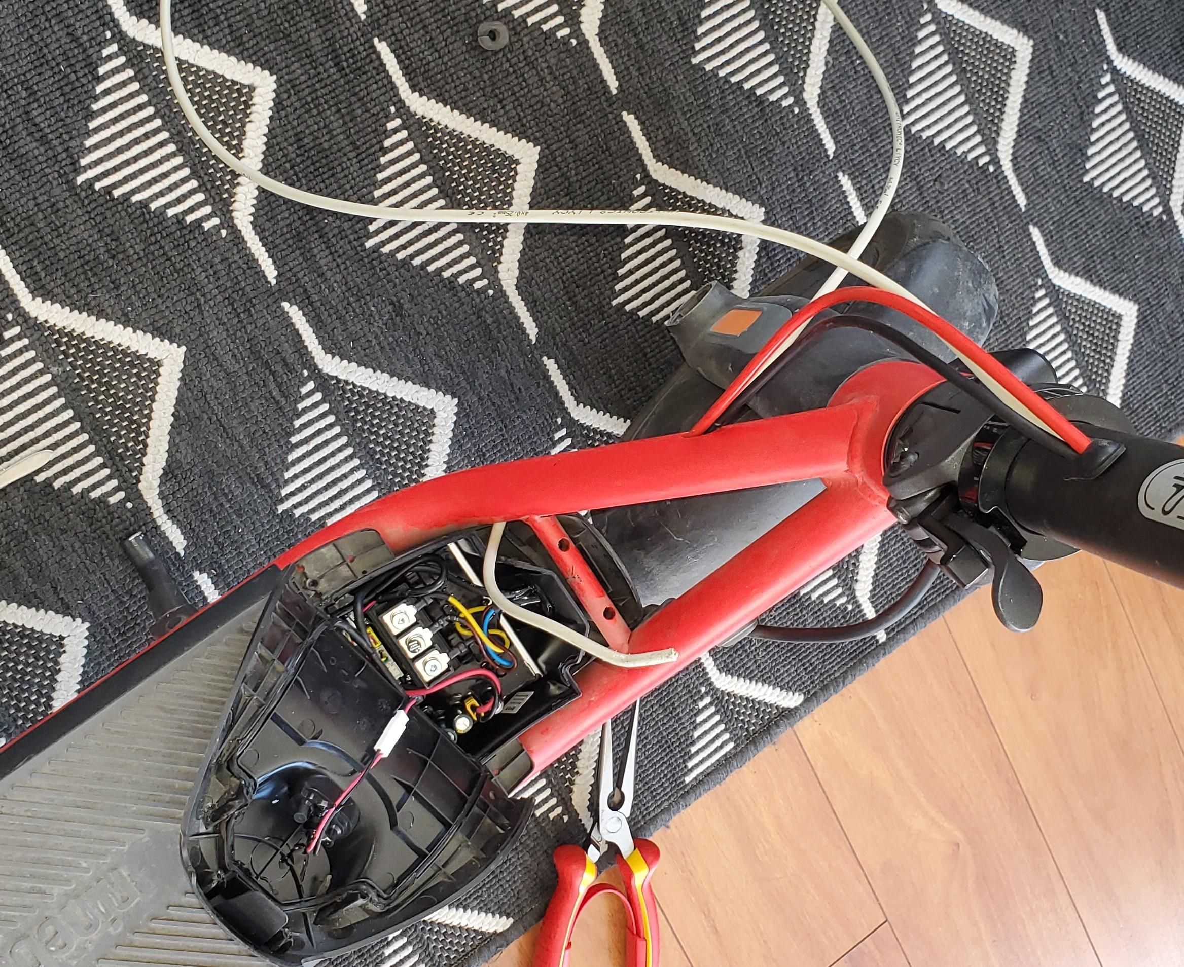 Lights & Turn Signals for Electric Scooter : 9 Steps (with Pictures ...