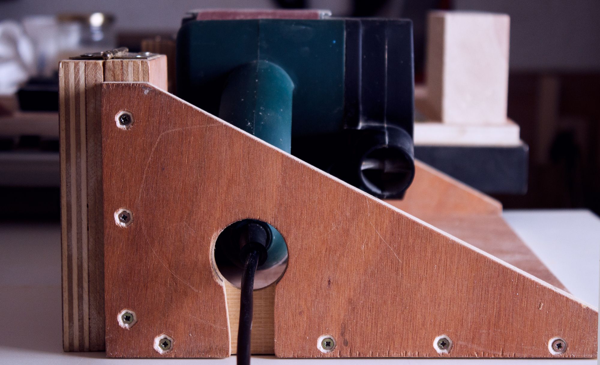 Make a Simple Belt Sander Stand : 3 Steps (with Pictures) - Instructables