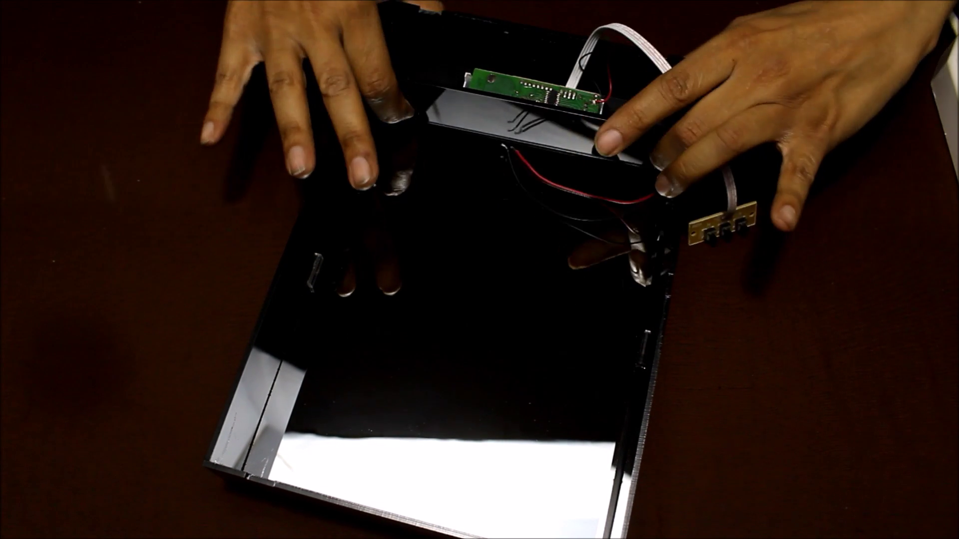 How to Make an Infinity Mirror : 4 Steps - Instructables