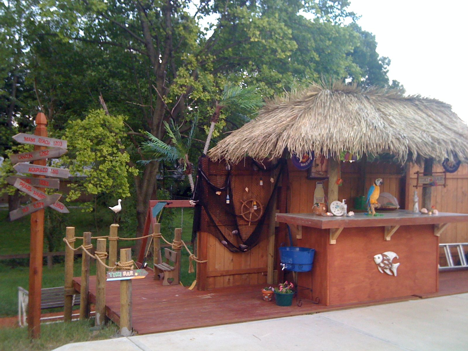 Indside Tiki Bar Pool