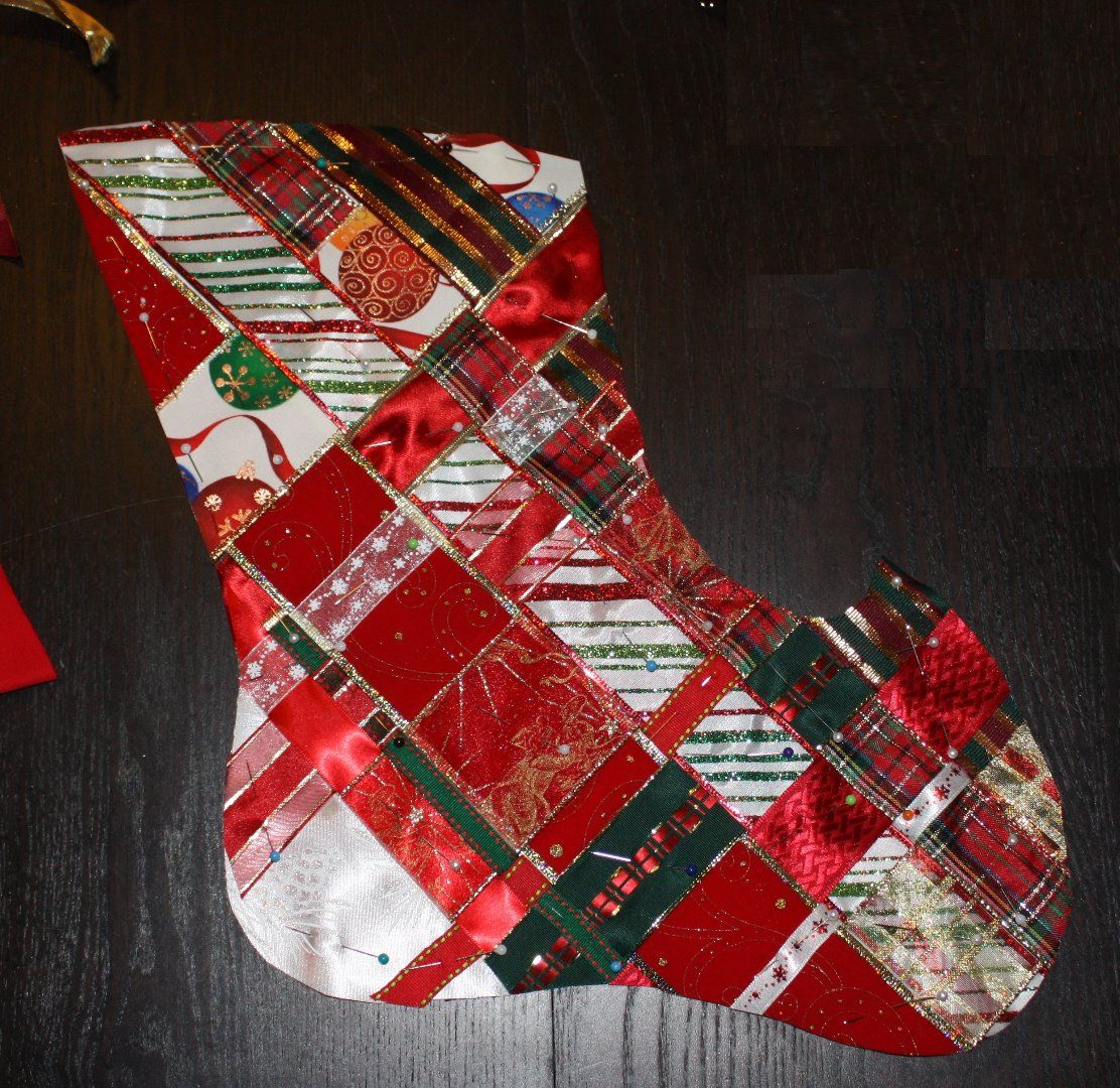 Woven Ribbon Christmas Stocking : 8 Steps (with Pictures) - Instructables