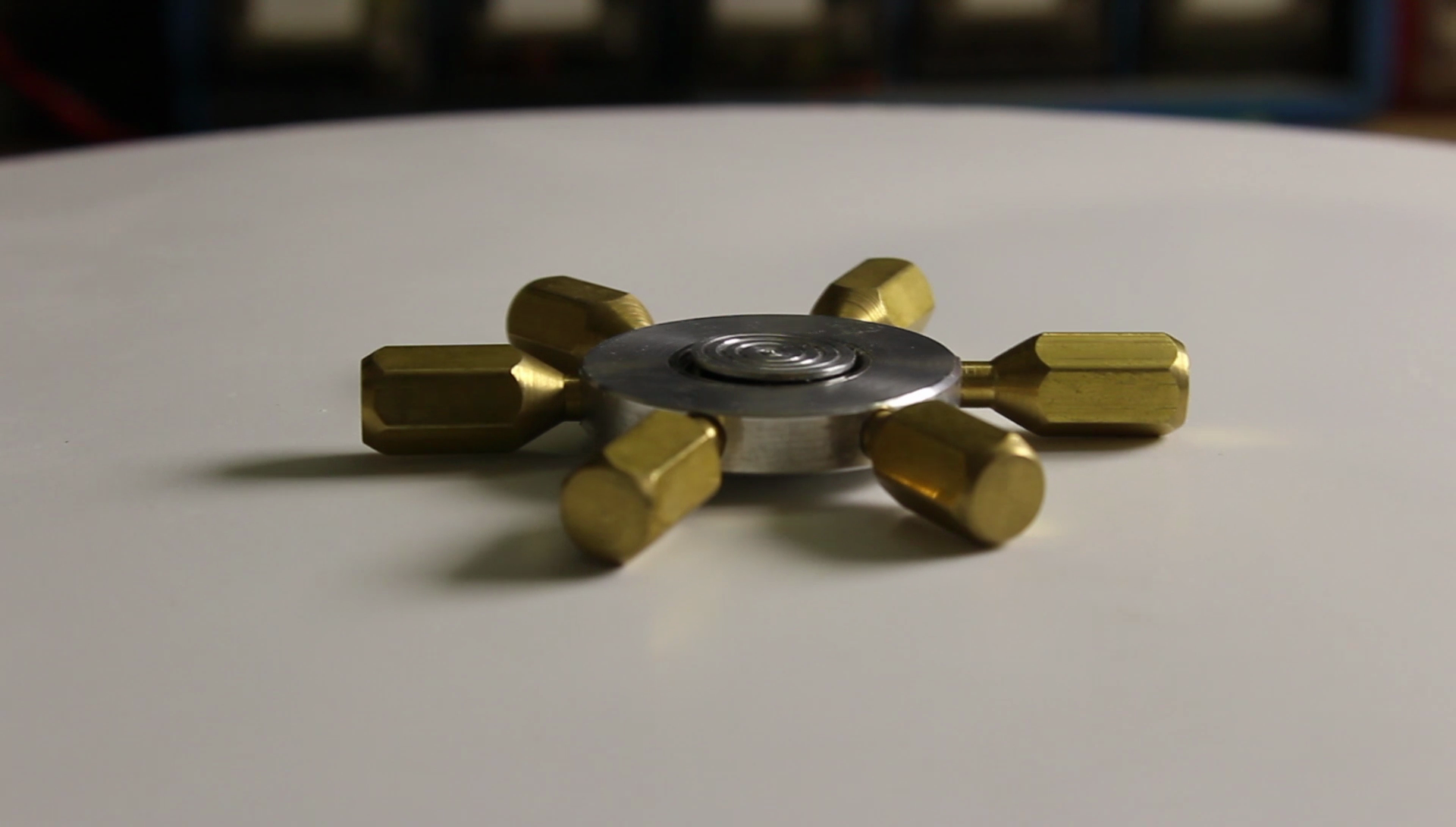 Make a Rotating Table "Lazy Susan" : 6 Steps (with Pictures ...