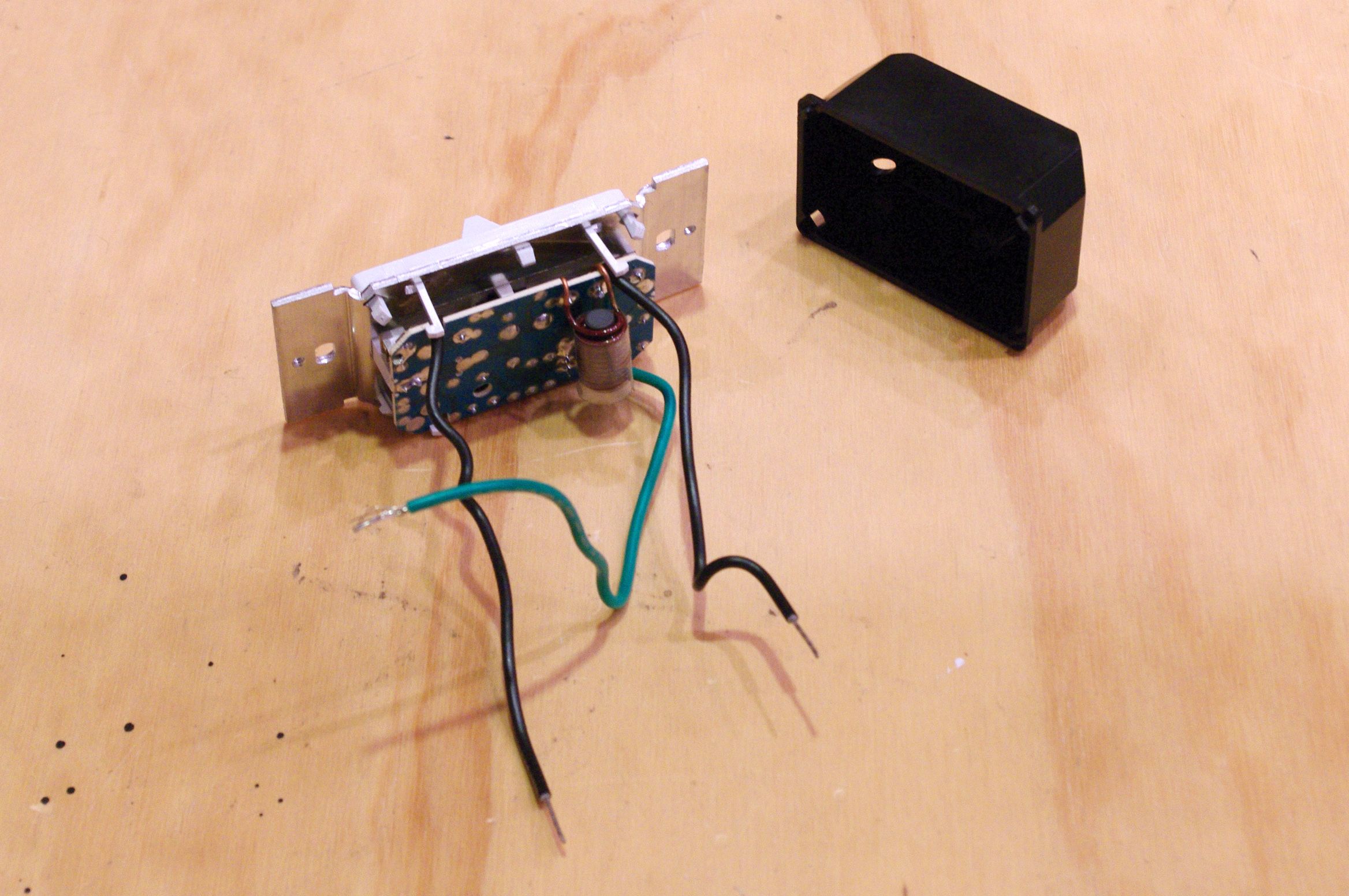 My First Synth : 29 Steps (with Pictures) - Instructables