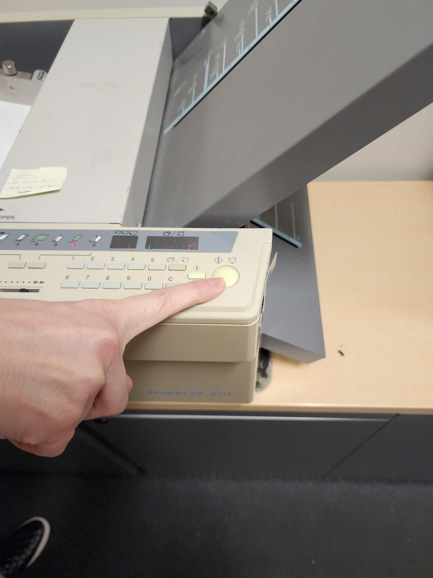 How to Create a "Z-Fold" Using a Duplo DF-520 Folding Machine : 9 Steps ...