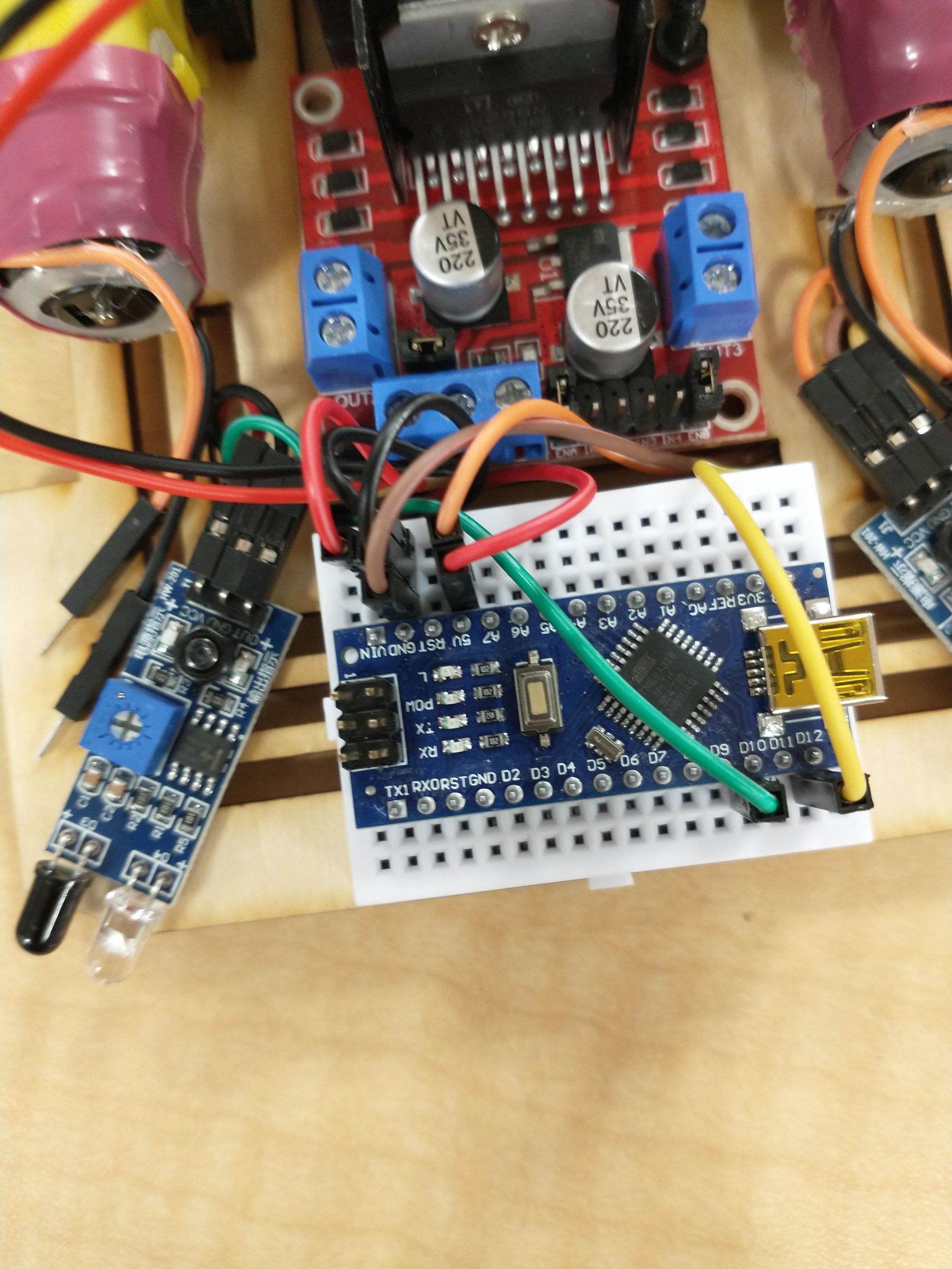 Autonomous Robot Racer: Scratch Mode : 10 Steps (with Pictures ...