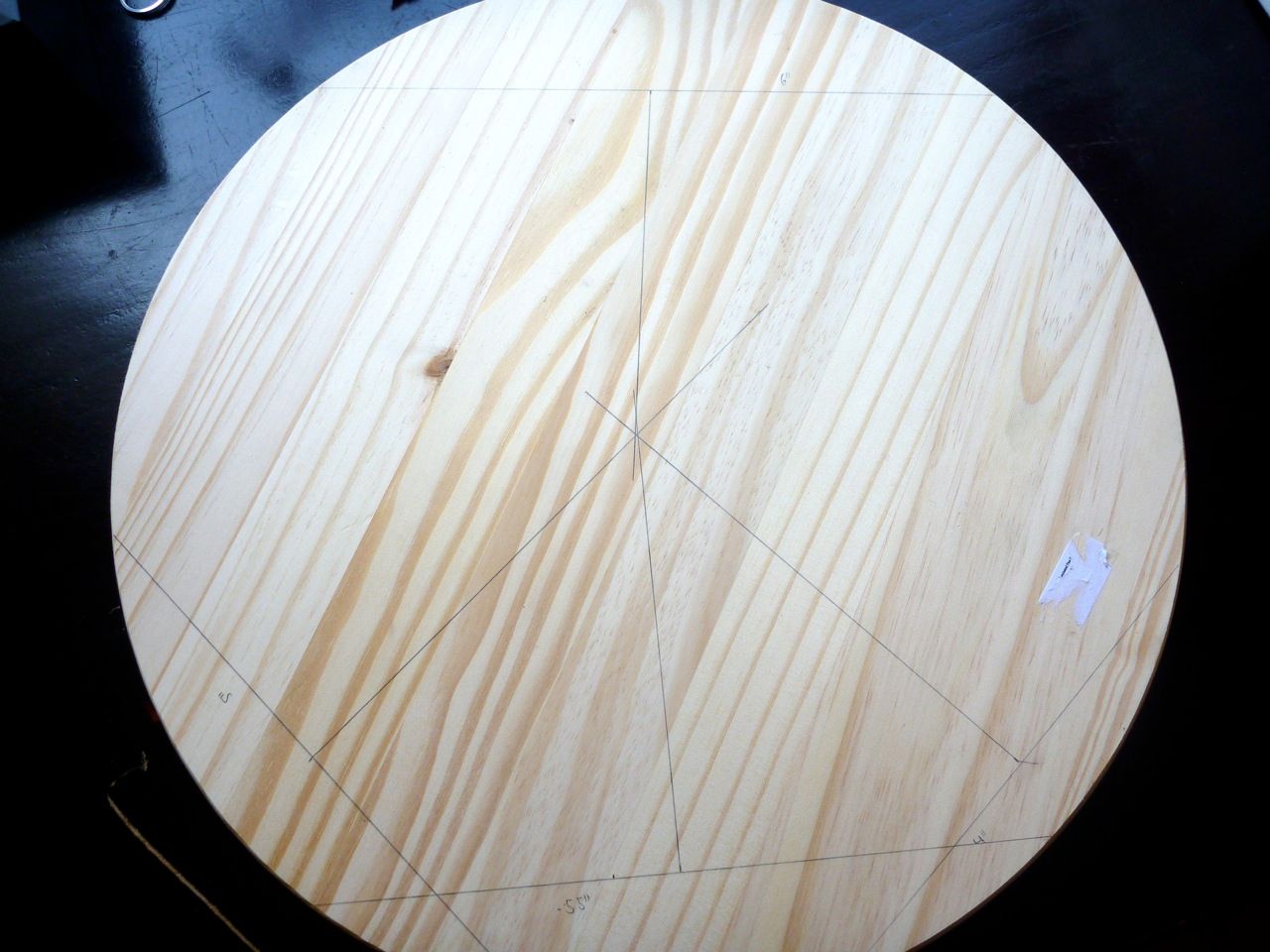 How to Find the Center of a Circle : 4 Steps (with Pictures ...