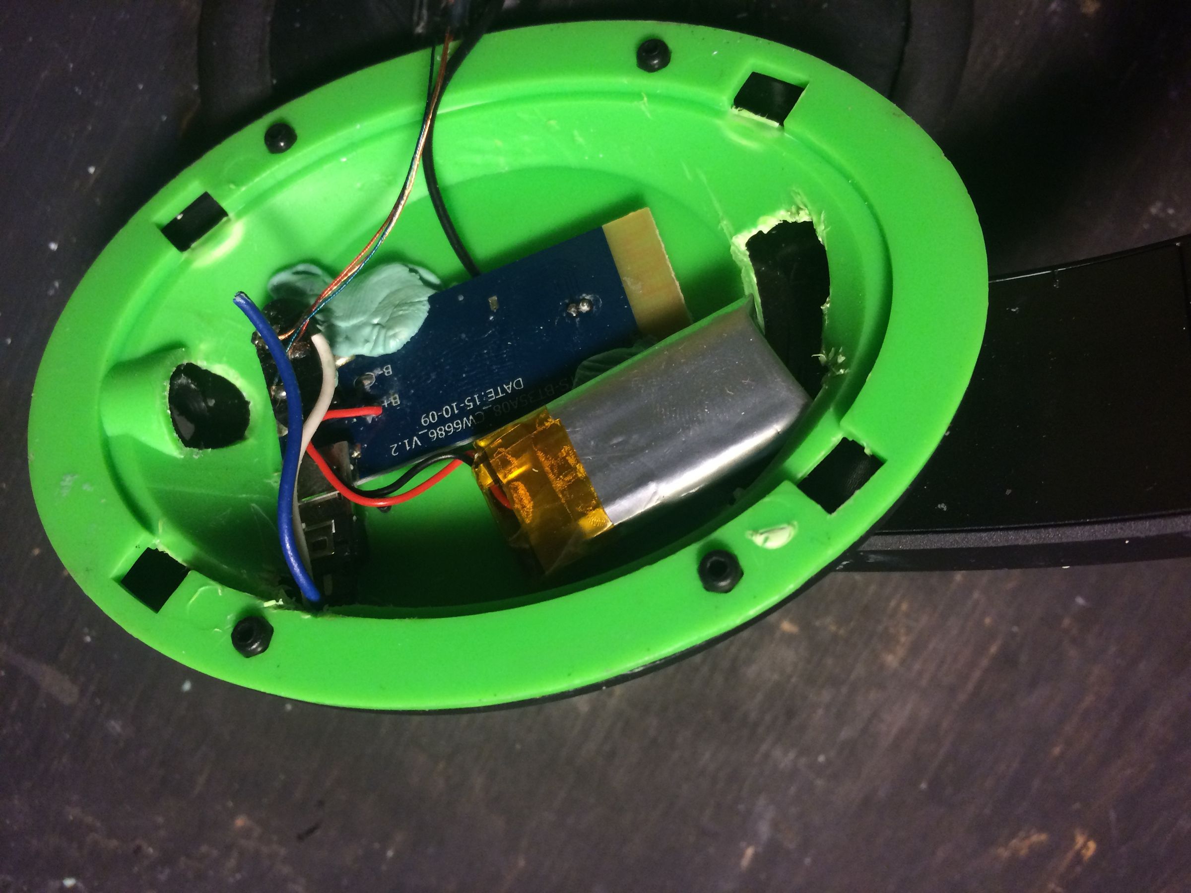 Bluetooth and Wired Headphones Conversion (Improved) : 10 Steps (with ...