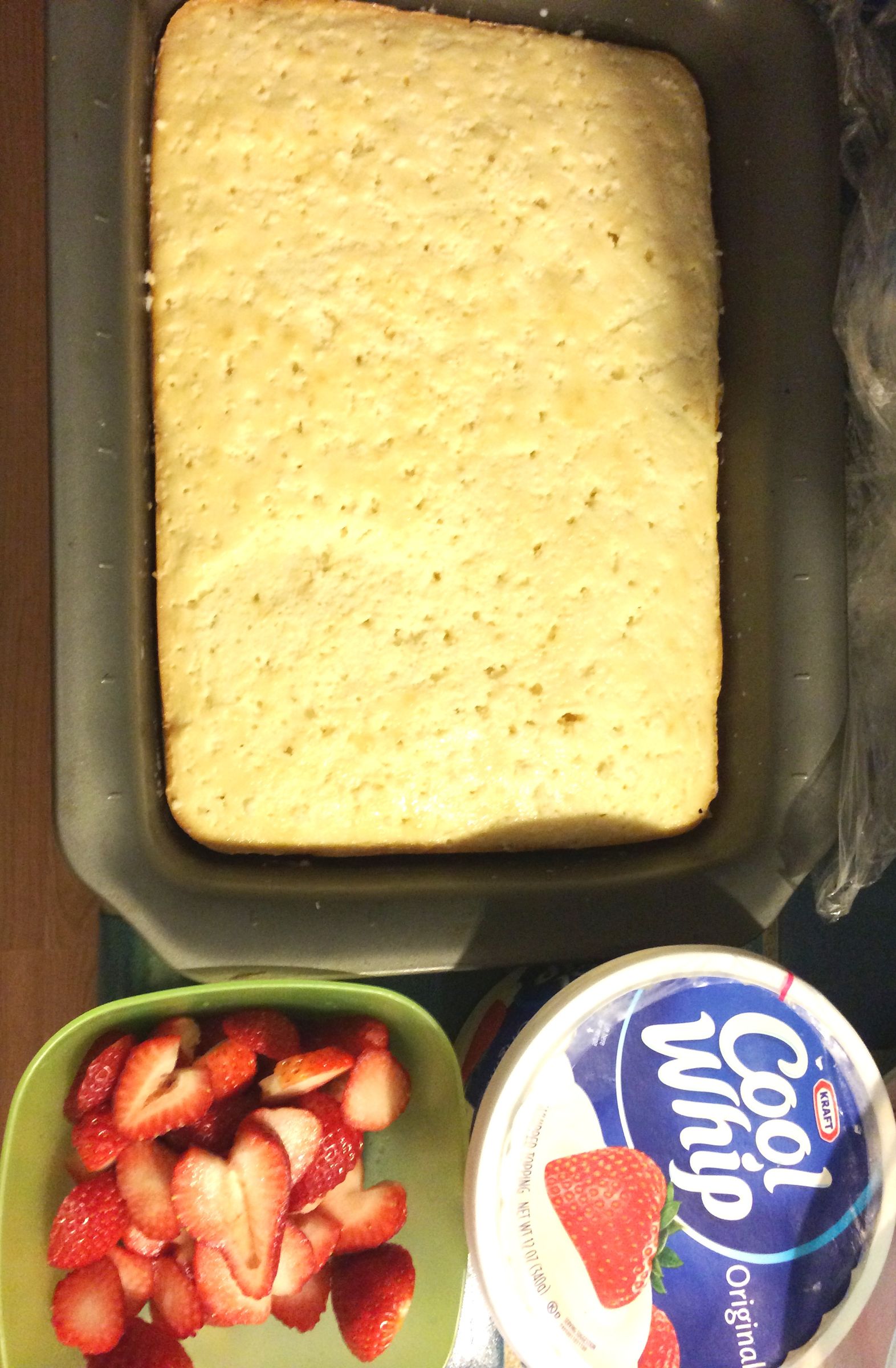 *CHEATER'S Tres Leches Cake: Perfect for Your Sweetheart : 3 Steps ...