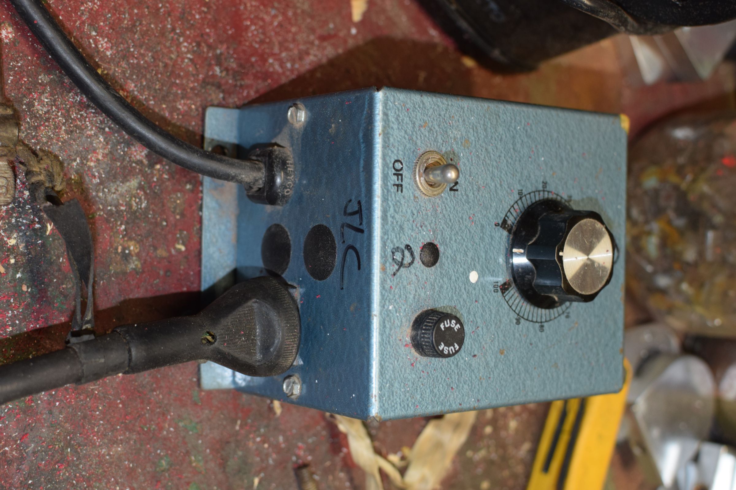 Simple Wire Stripper : 7 Steps - Instructables