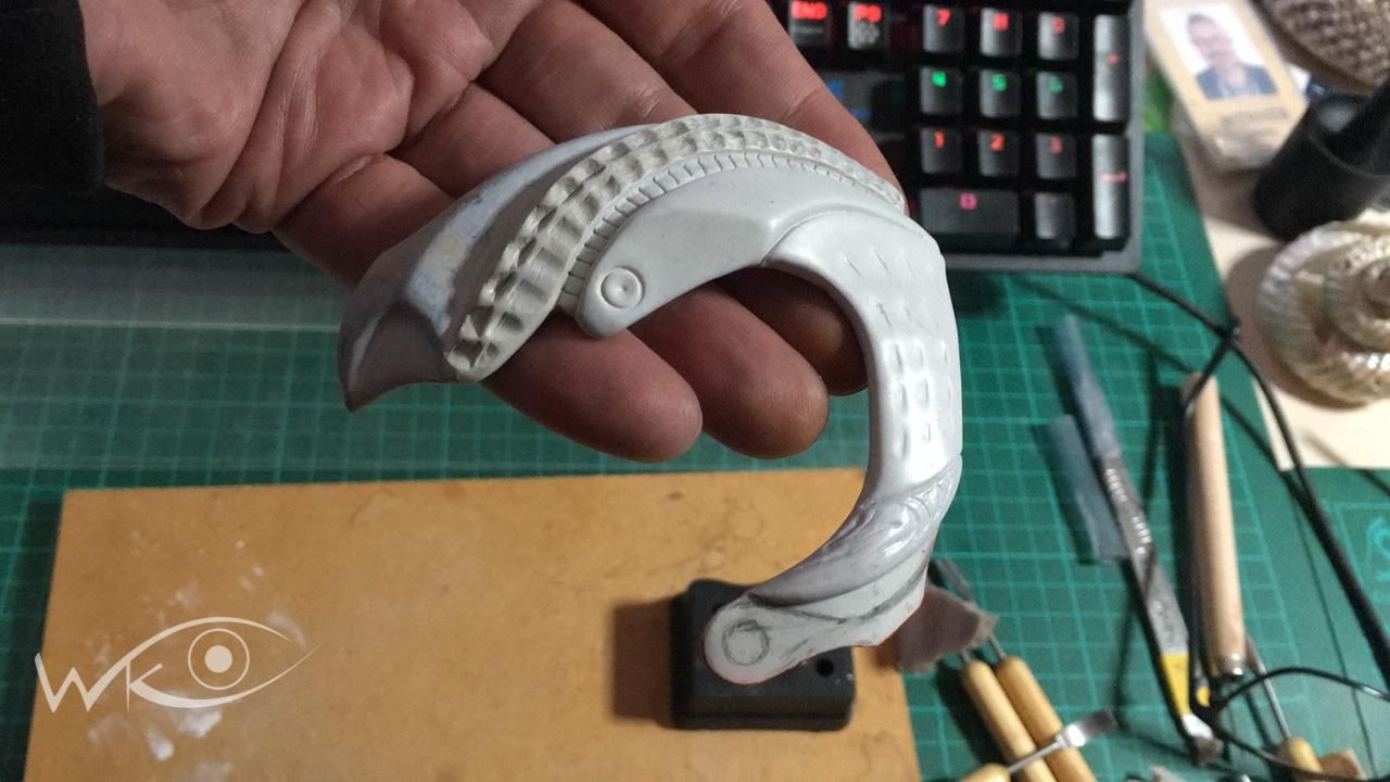 Star Trek, Seven of Nine Borg Implant : 9 Steps (with Pictures ...