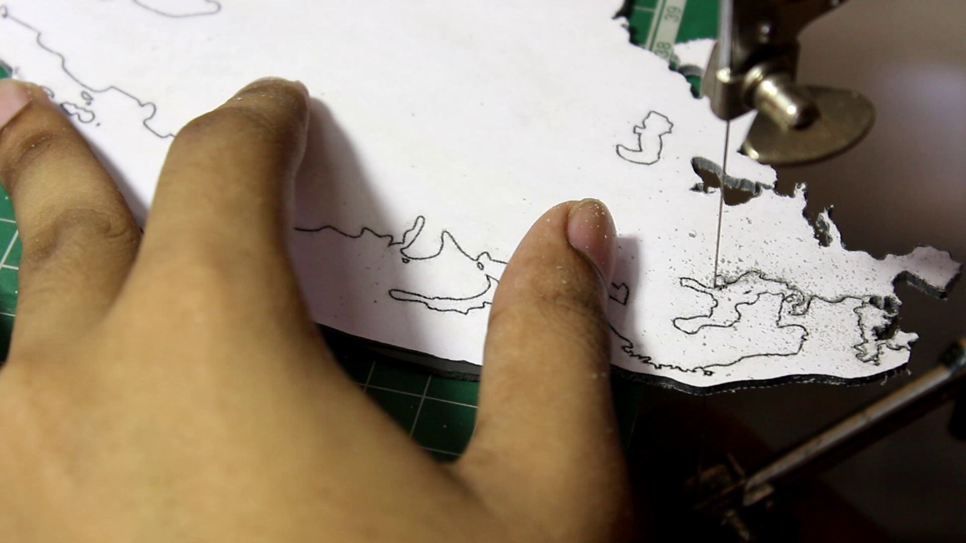 Backlit World Map From an Old PVC Pipe : 15 Steps (with Pictures ...