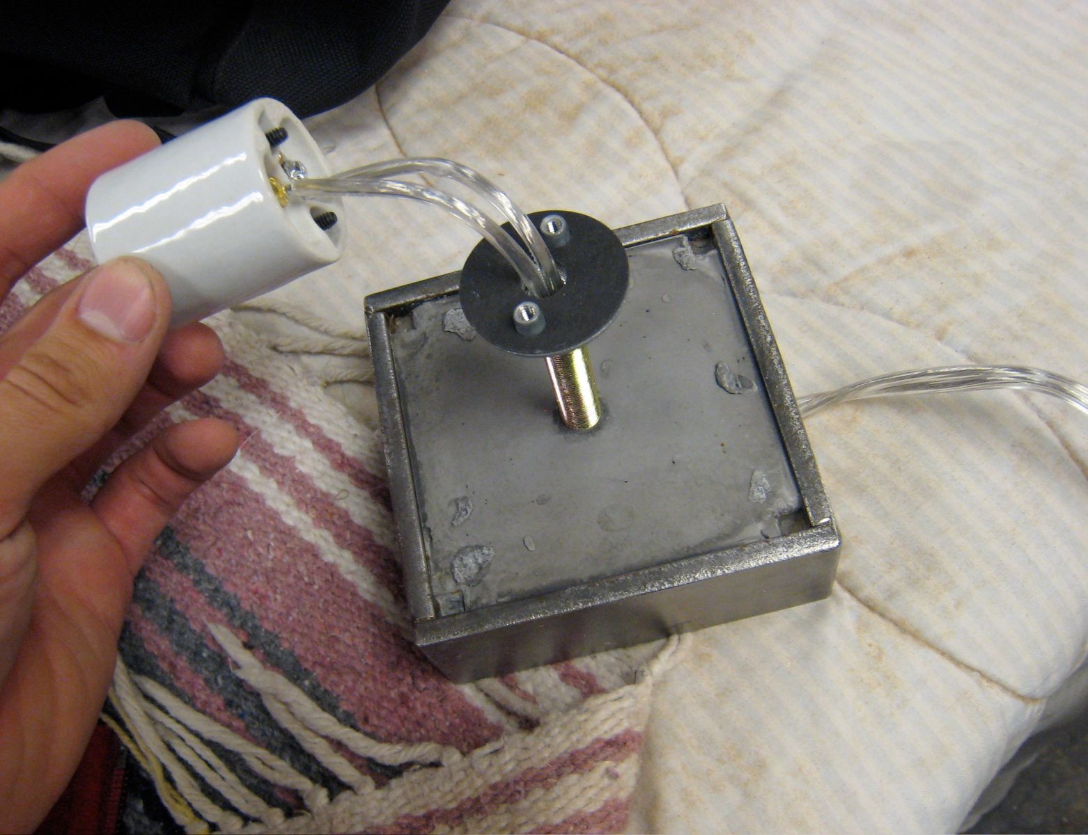 Concrete Lamp : 7 Steps (with Pictures) - Instructables