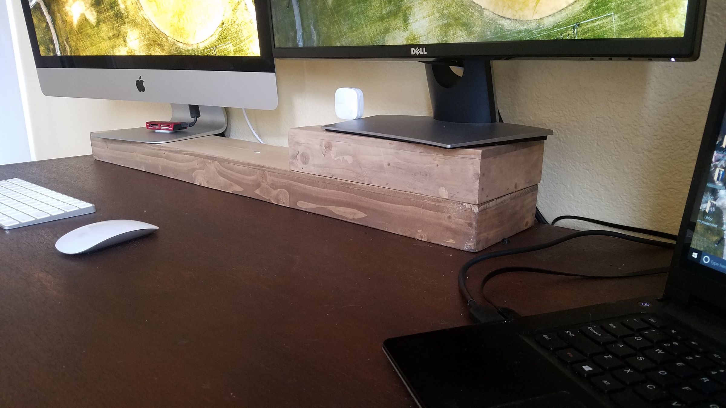 Powered Monitor Stand Hack : 11 Steps (with Pictures) - Instructables
