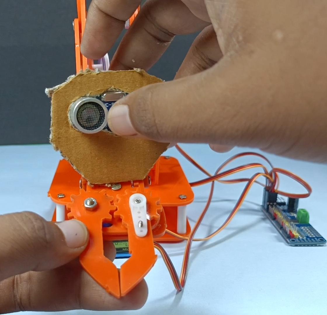 Build Your Own Object Tracking 4-DOF Robotics Arm With Arduino : 8 ...