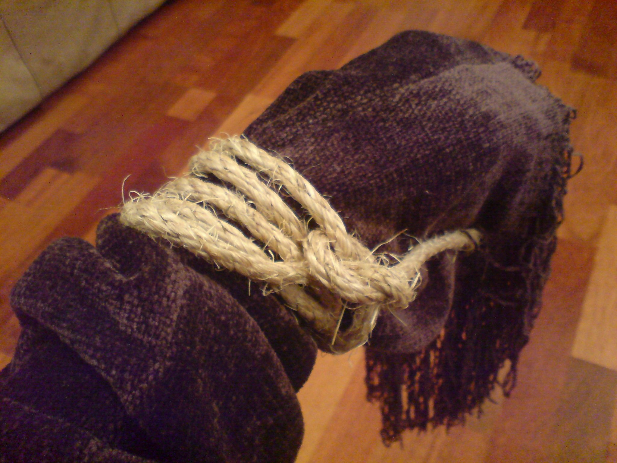 How to Make a Doctor Who Scarecrow : 11 Steps - Instructables