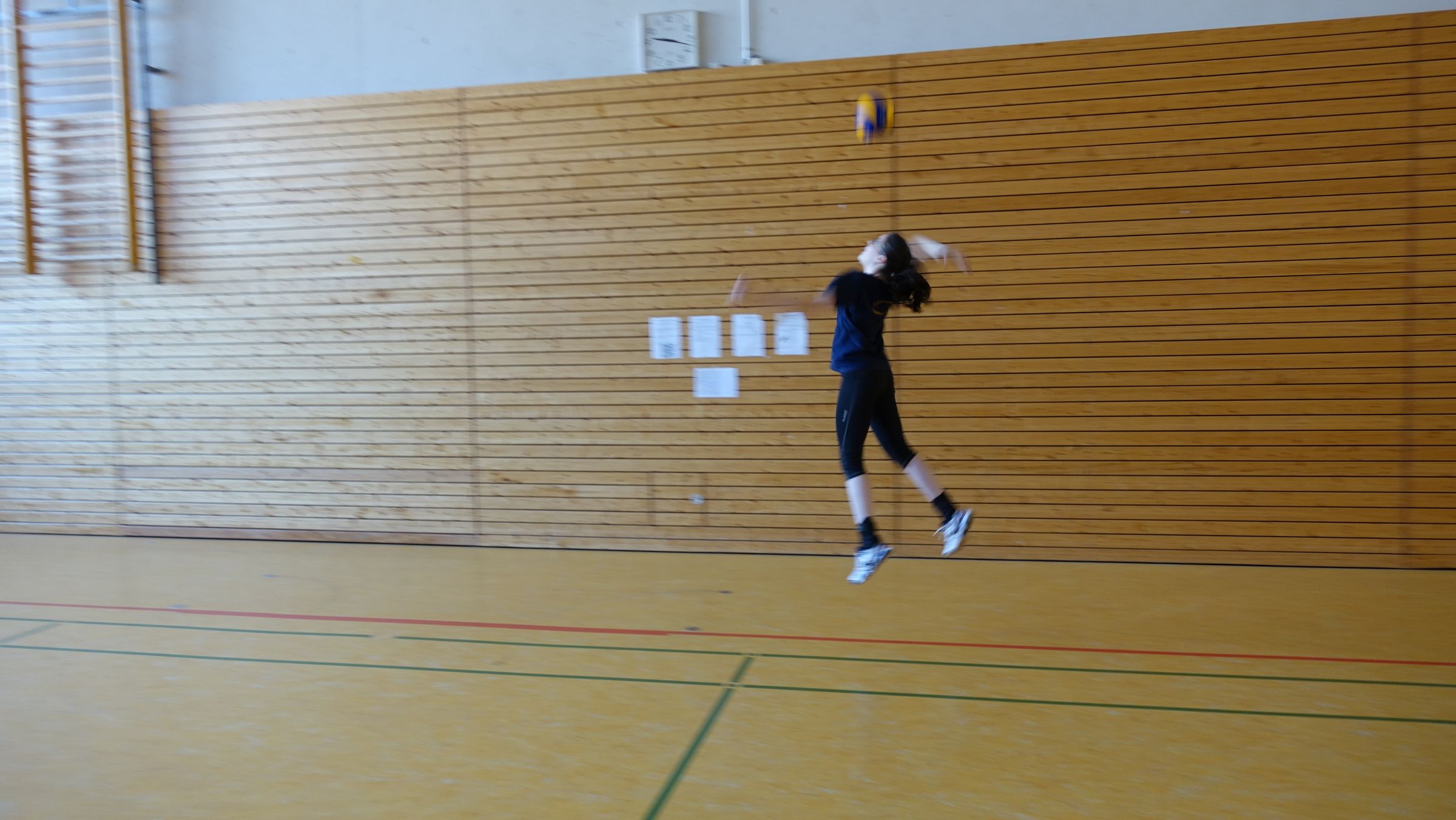 How to Jump Serve : 5 Steps (with Pictures) - Instructables