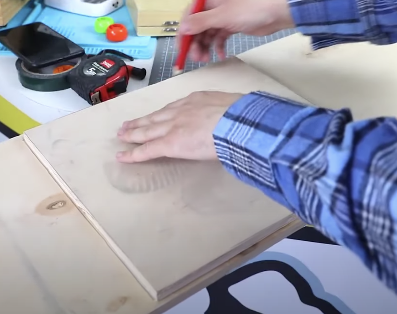 HOW TO MAKE a MULTIFUNCTIONAL GAME FOR KIDS DEVELOPMENT FROM PLYWOOD ...