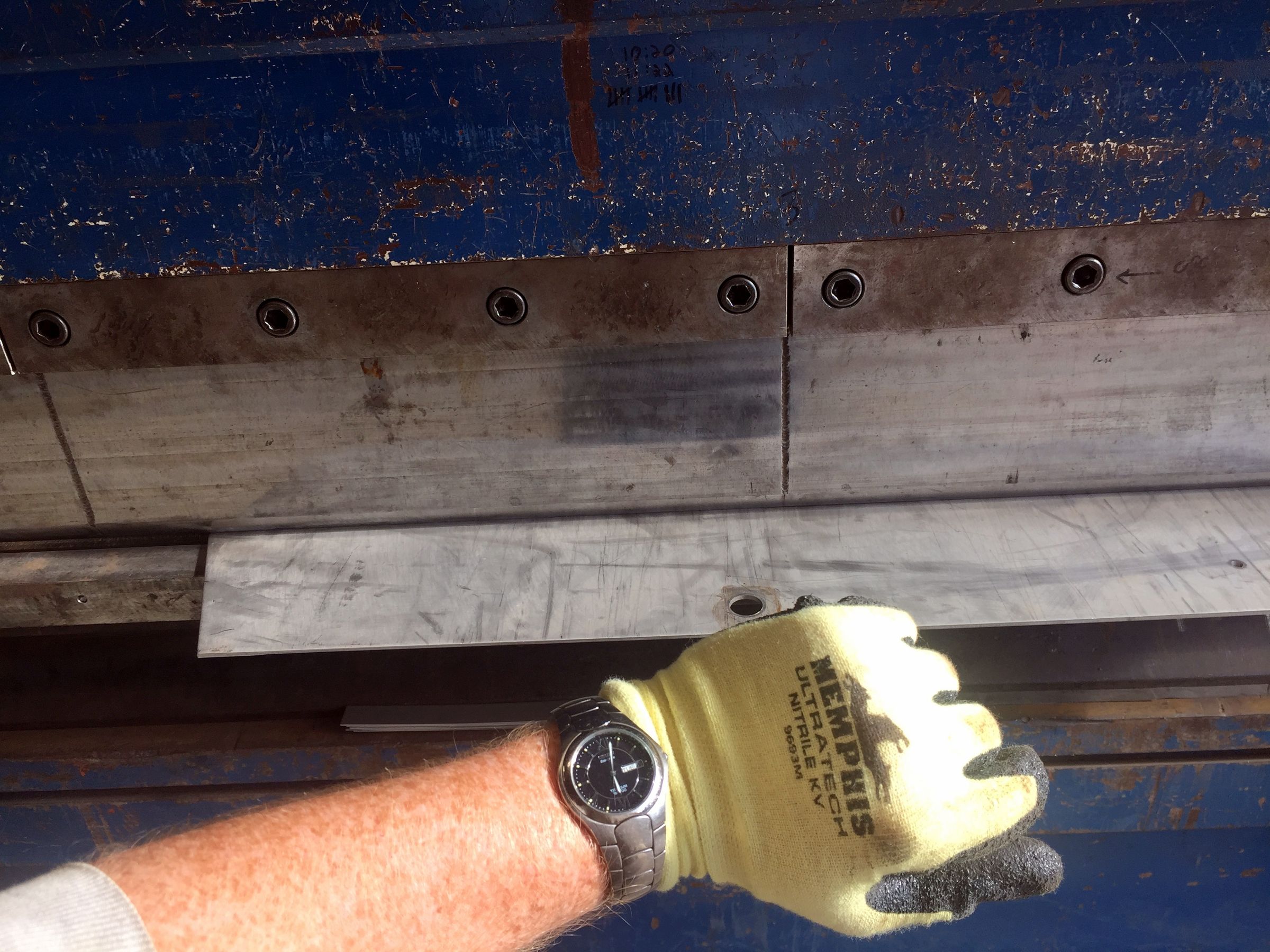 Jeep TJ Rocker Panels in 1 Hour : 6 Steps (with Pictures) - Instructables