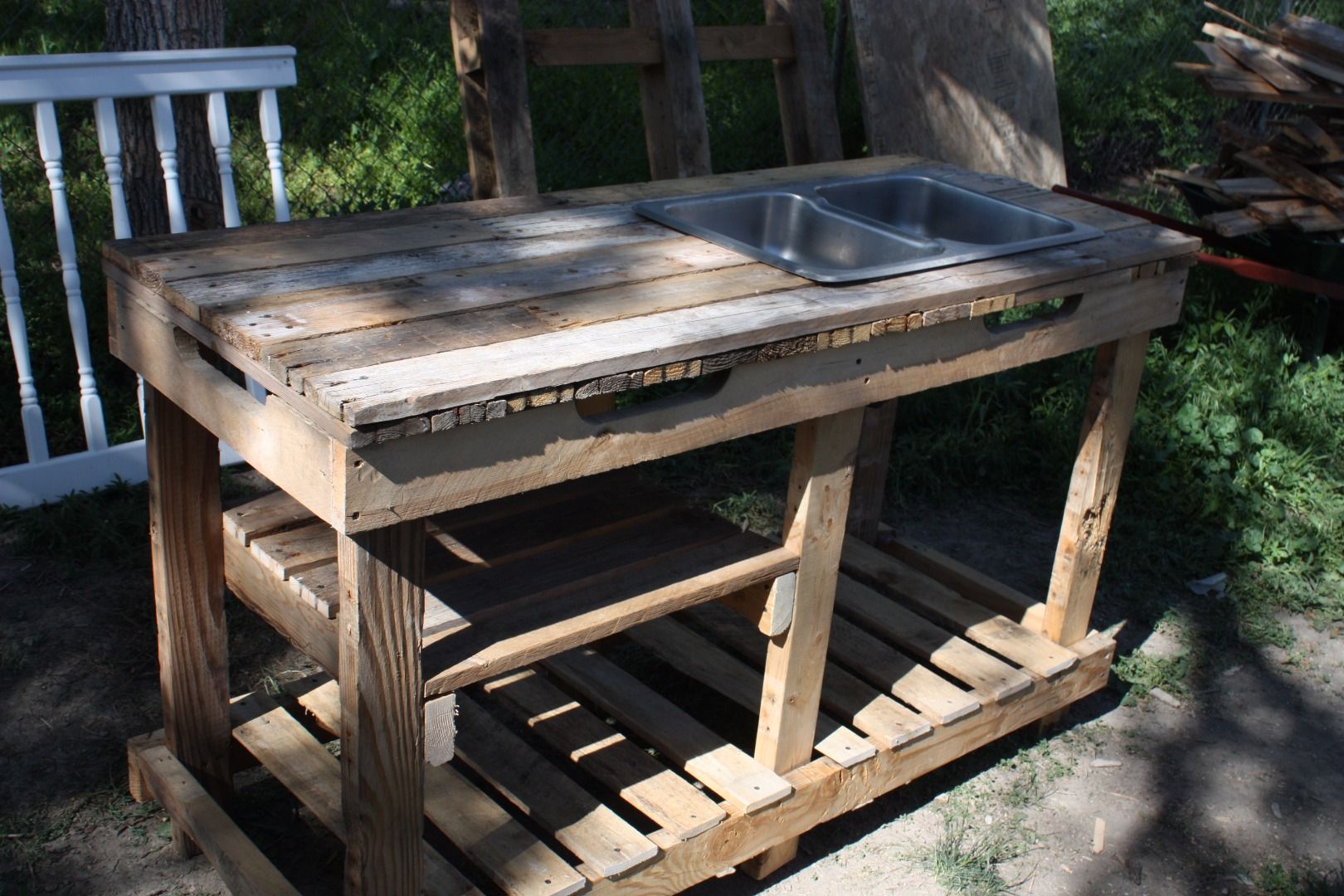 Garden Wash Basin Out of Pallets : 10 Steps (with Pictures) - Instructables