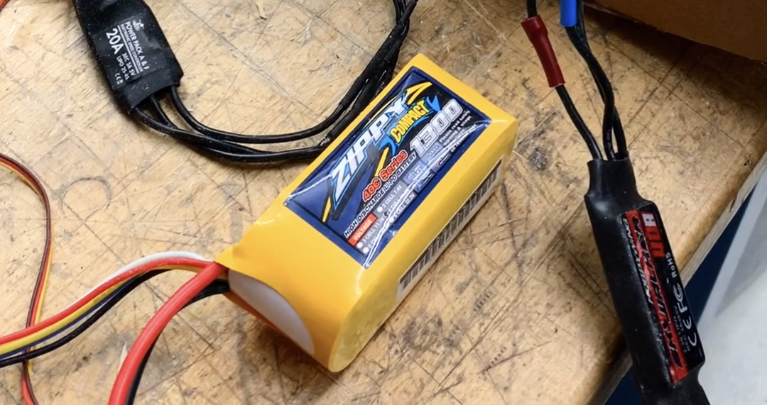 How to Restore Your Damaged Lithium Polymers Batteries' From Start : 6 ...
