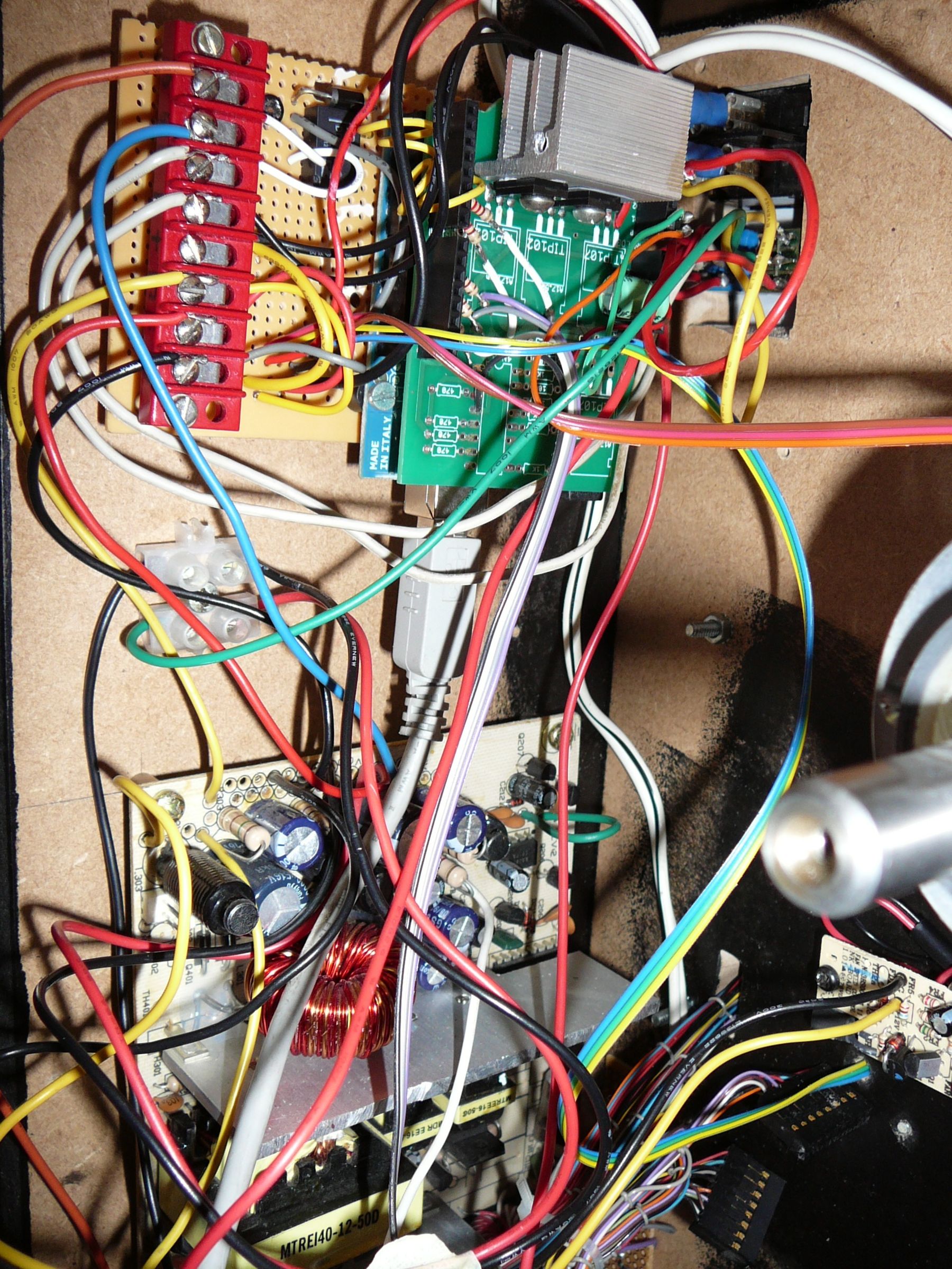 Time Machine Tape Streamer... - Instructables