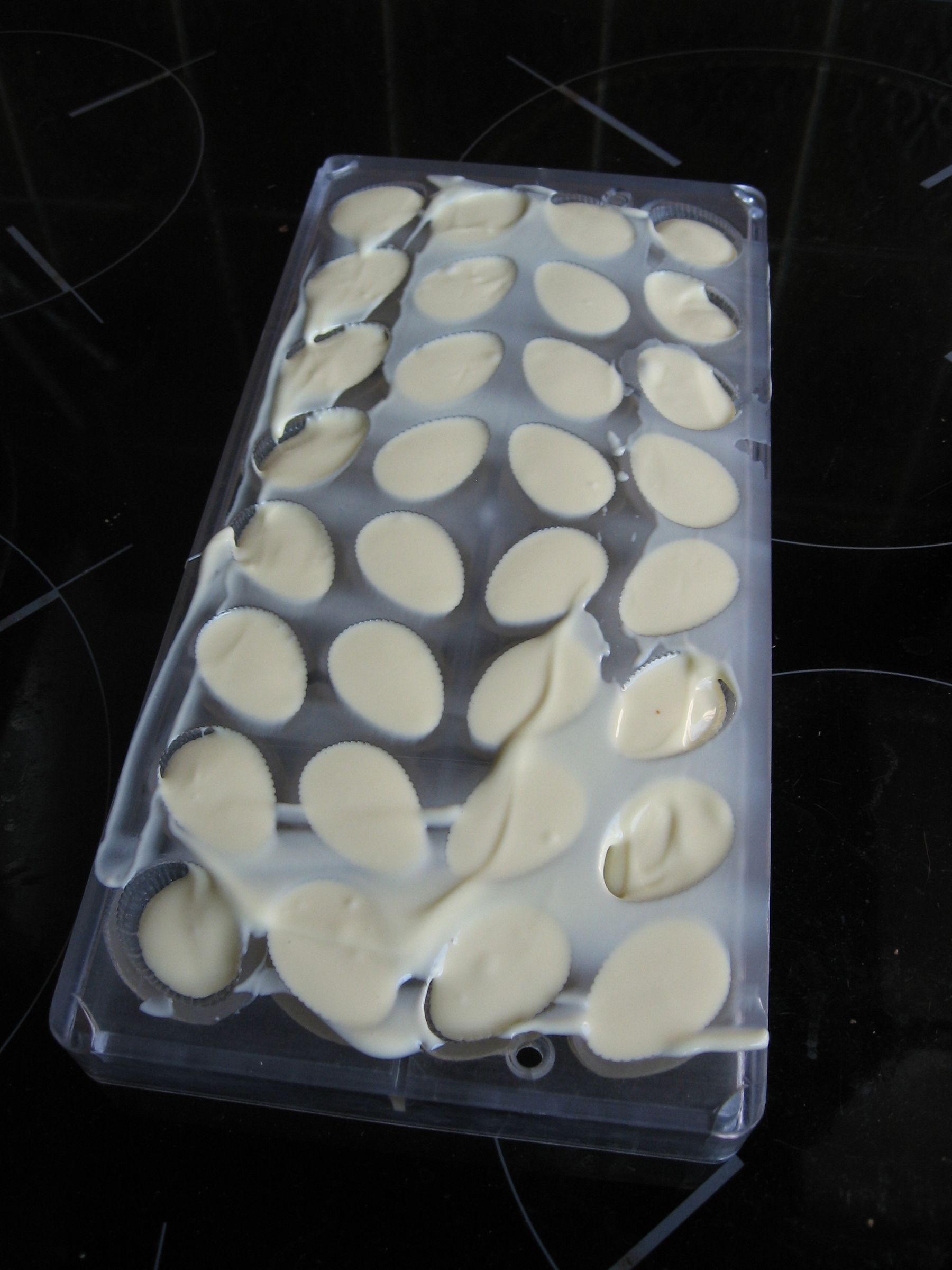 Filled Chocolates : 7 Steps (with Pictures) - Instructables