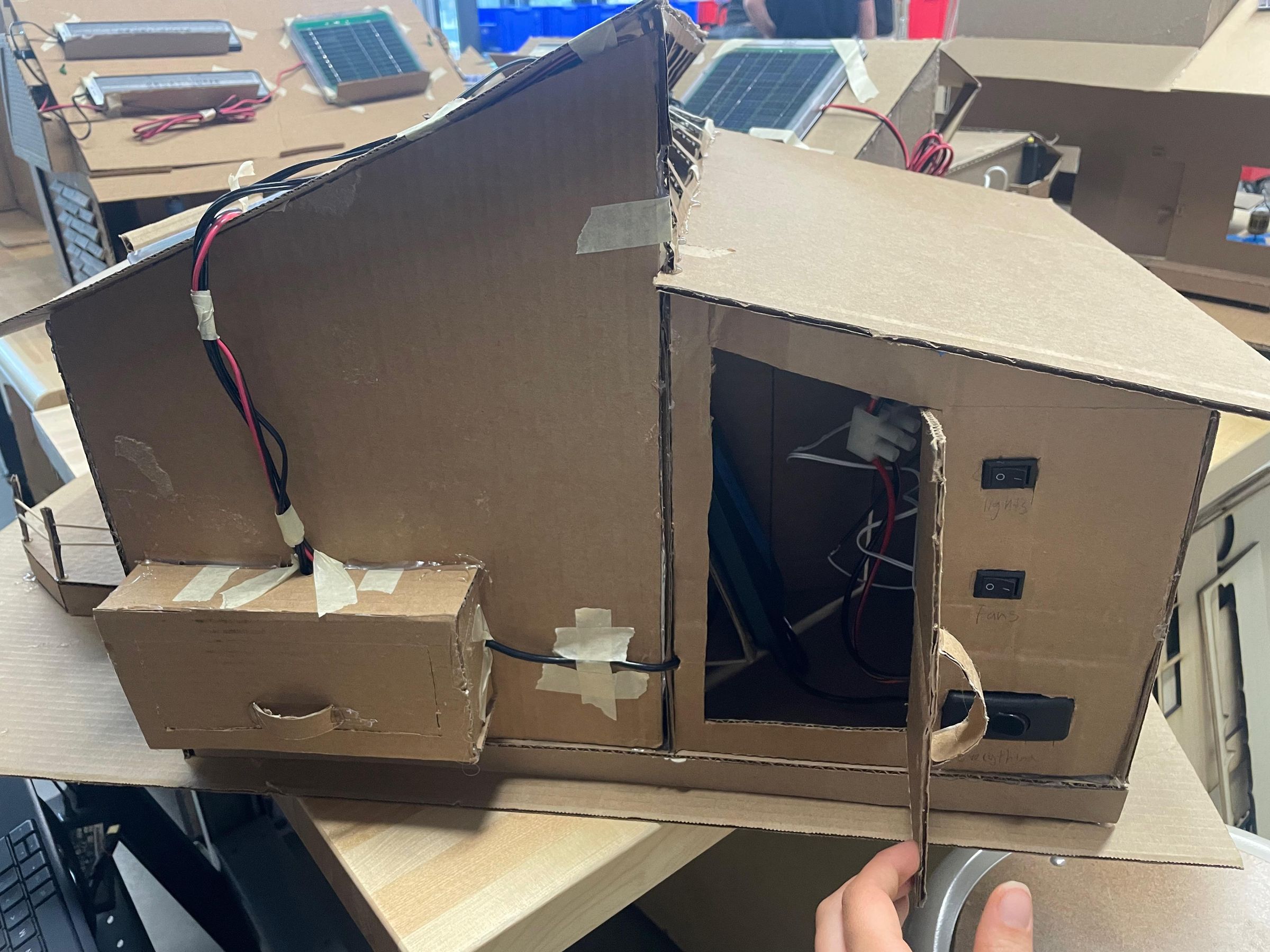 Cardboard Model of a Passive Solar House : 5 Steps (with Pictures ...
