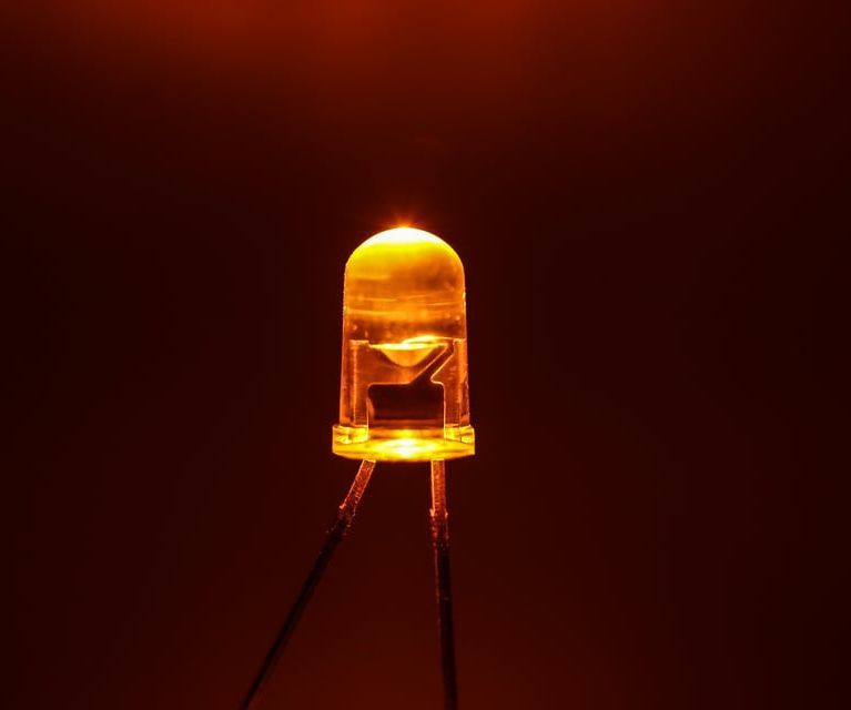 Mand Labs Episode 14: Glow an LED - Instructables
