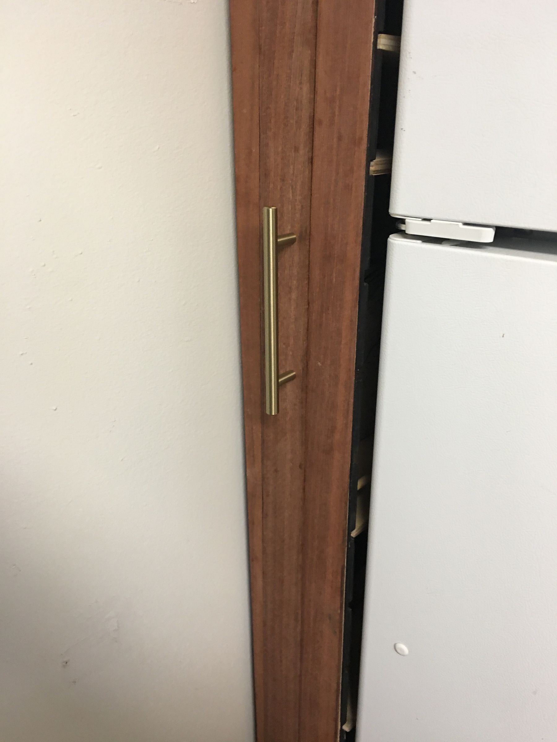 Slide Out Refrigerator Cabinet : 10 Steps (with Pictures) - Instructables