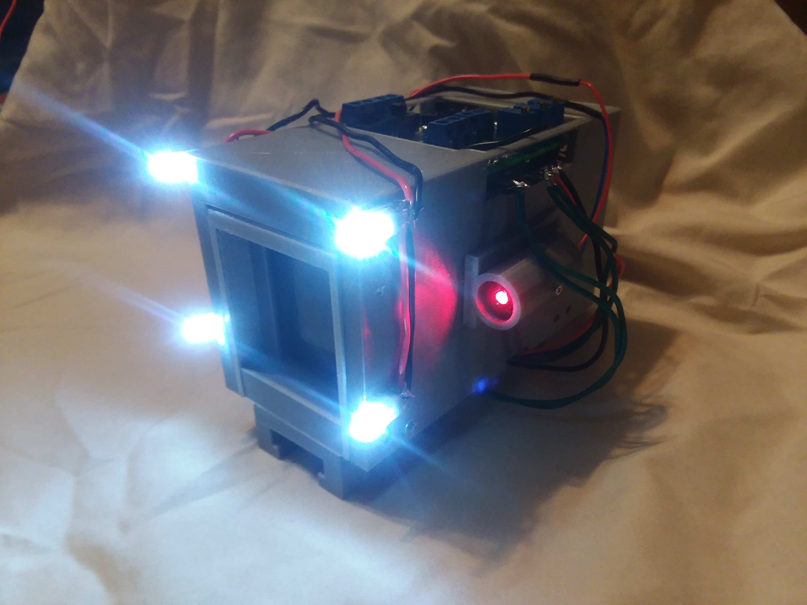 Smart Holographic Gun Sight With Arduino : 8 Steps - Instructables