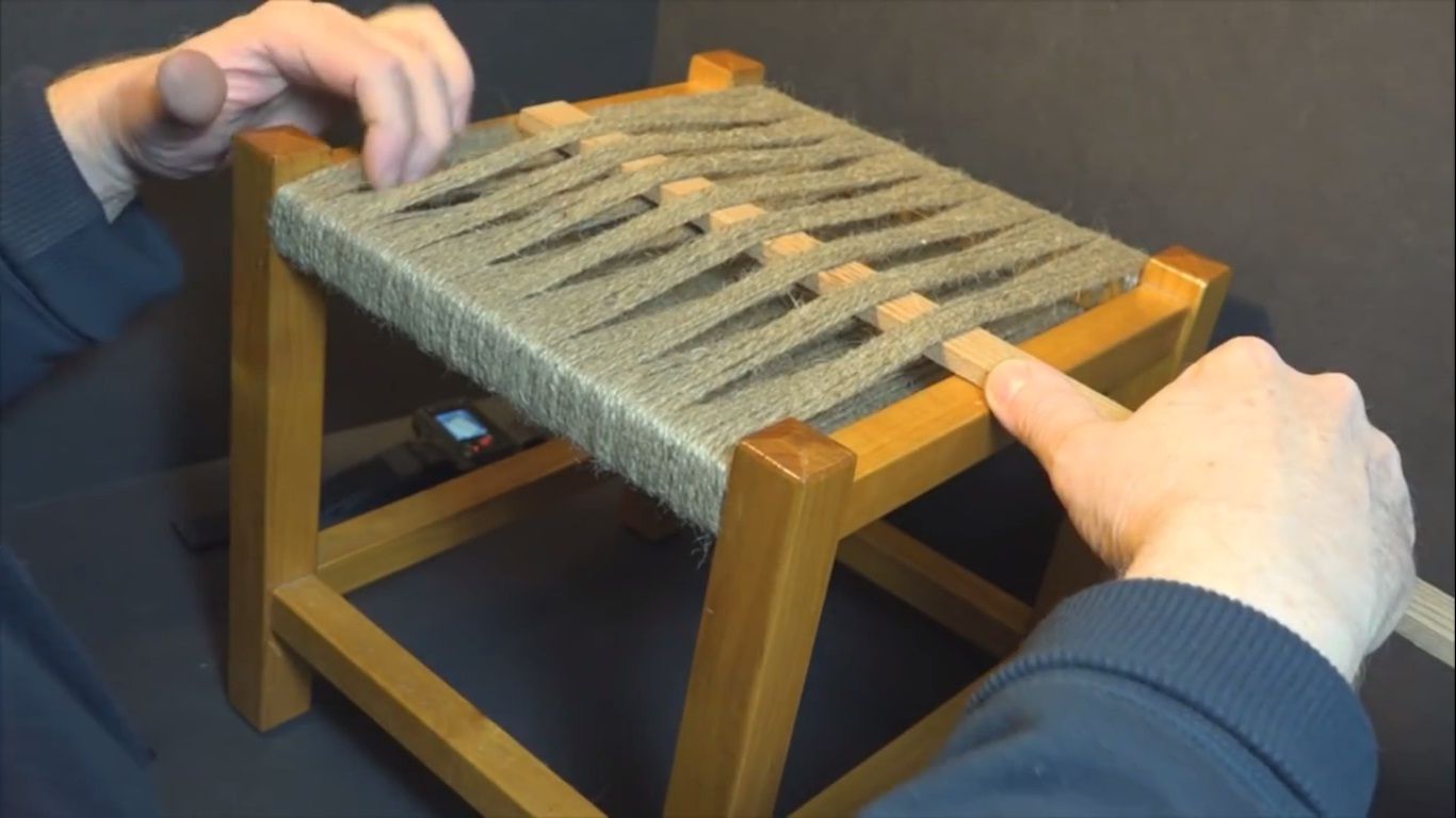Weave String Table : 3 Steps (with Pictures) - Instructables