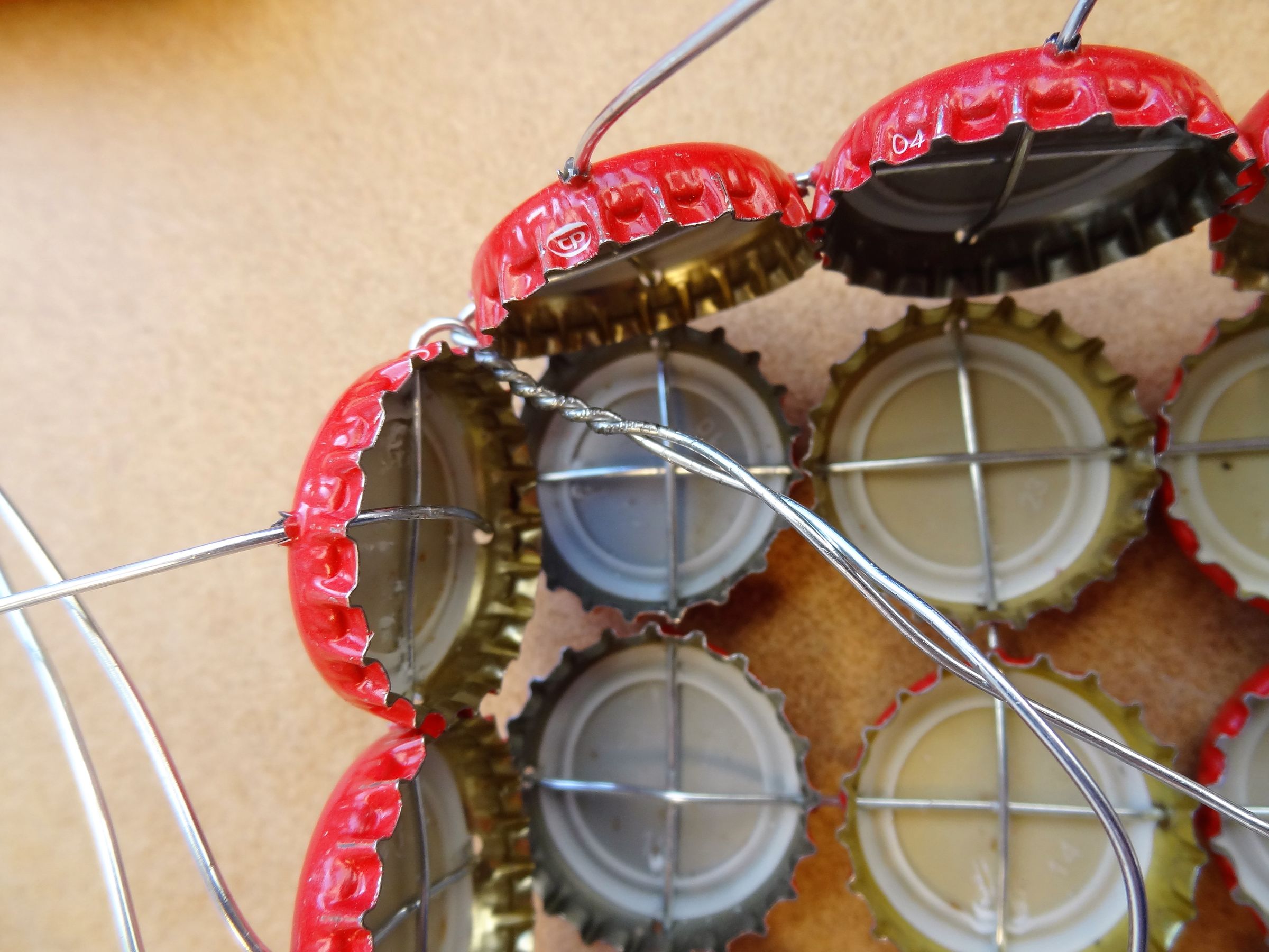 Make a Bottle Cap Bag : 11 Steps (with Pictures) - Instructables
