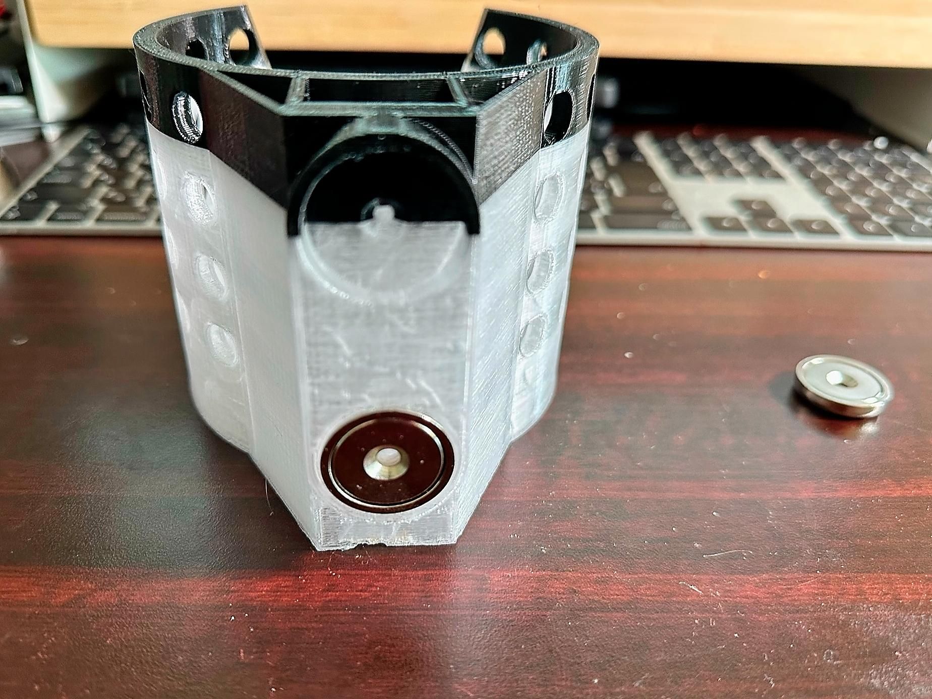 A Simple Magnetic Holder for a CPAP Mask. : 4 Steps (with Pictures ...