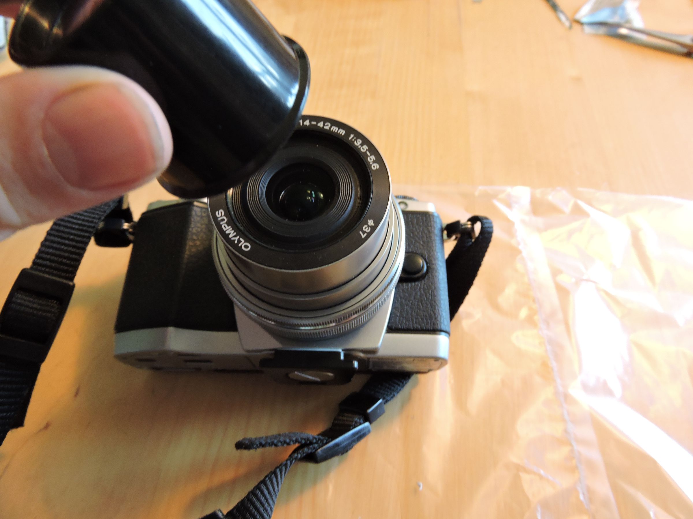 Make Microscopic Pictures Using Watchmaker Magnifing Glasses : 6 Steps ...