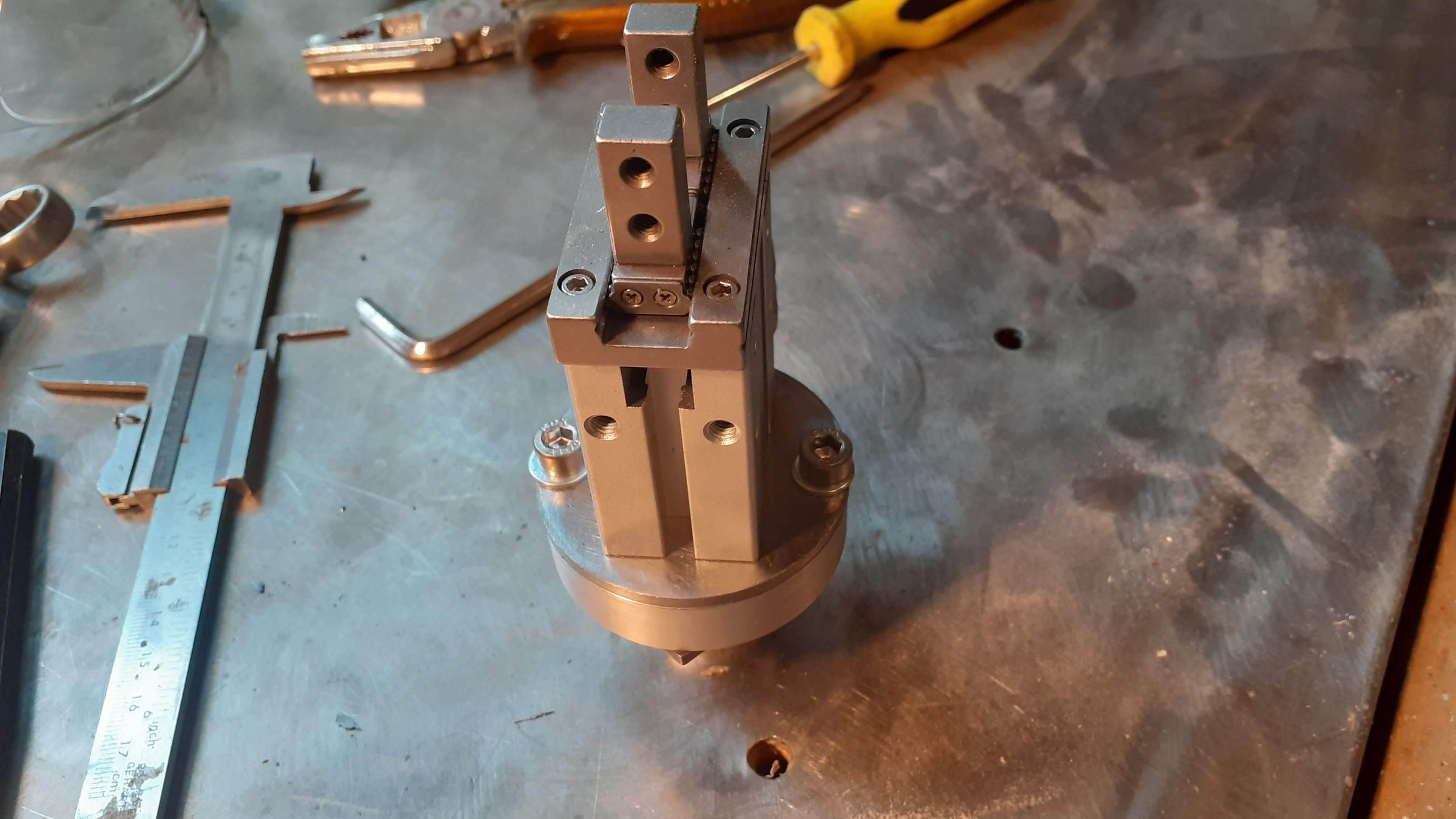 DIY Robot Arm 6 Axis (with Stepper Motors) : 9 Steps (with Pictures ...