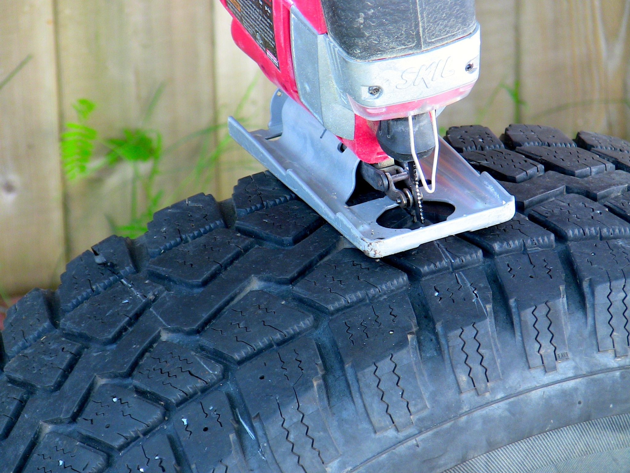 Homemade Soil Screener/sifter : 11 Steps (with Pictures) - Instructables