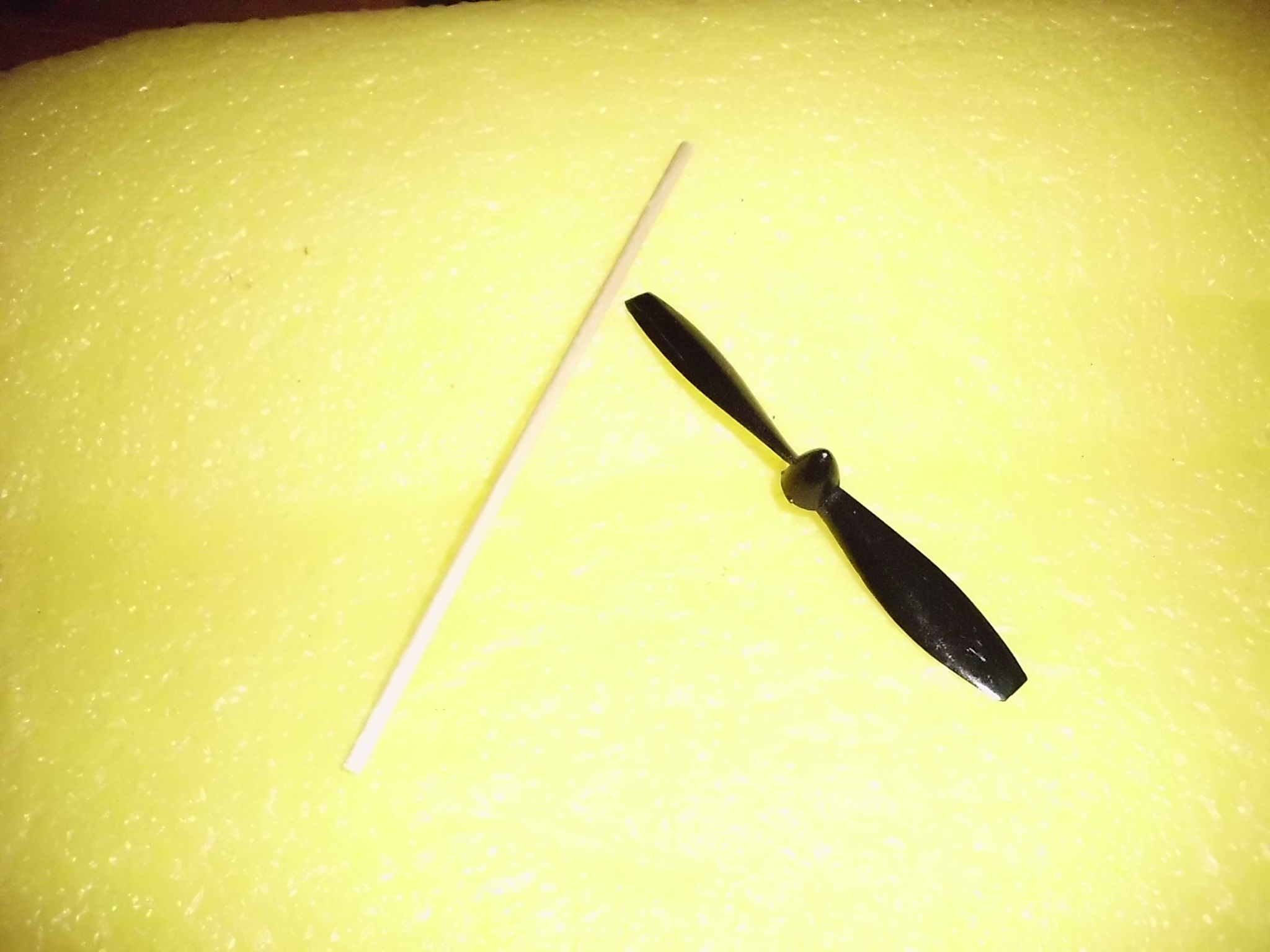 Hand Propeller Flyer - Instructables