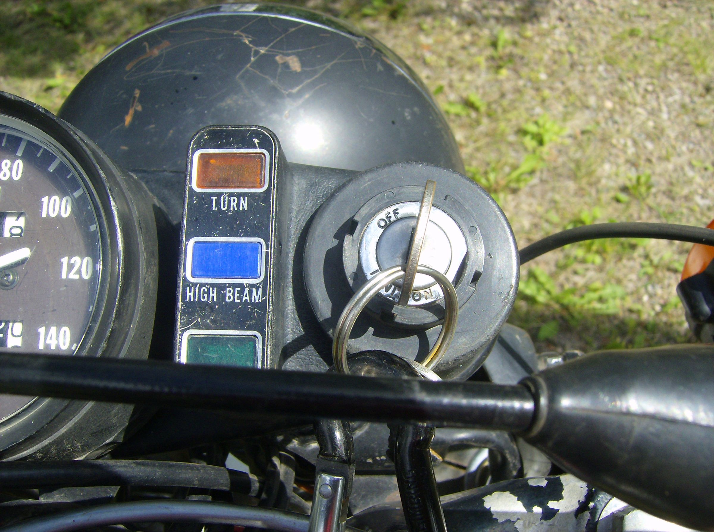 How to Kick Start a Motorbike. : 5 Steps - Instructables