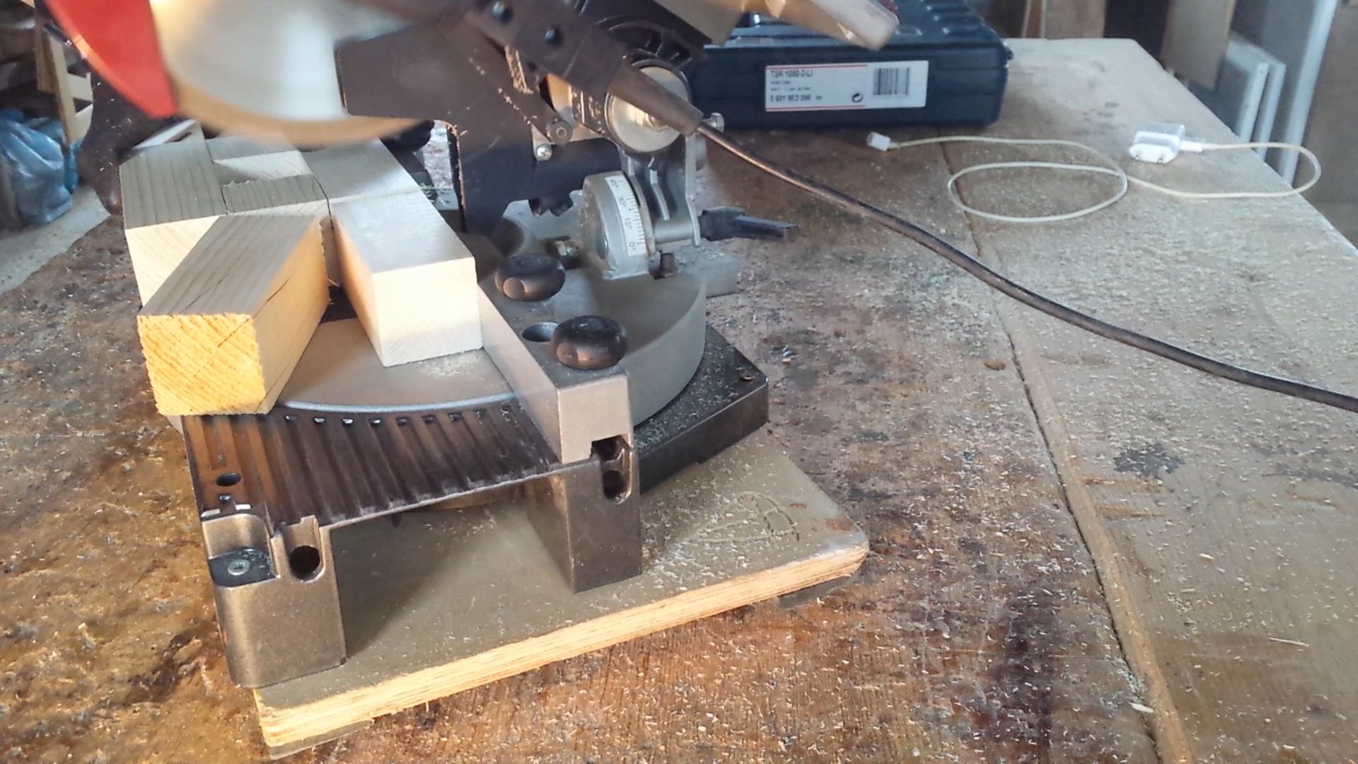 Impossible Dovetail Joint Puzzle : 5 Steps (with Pictures) - Instructables