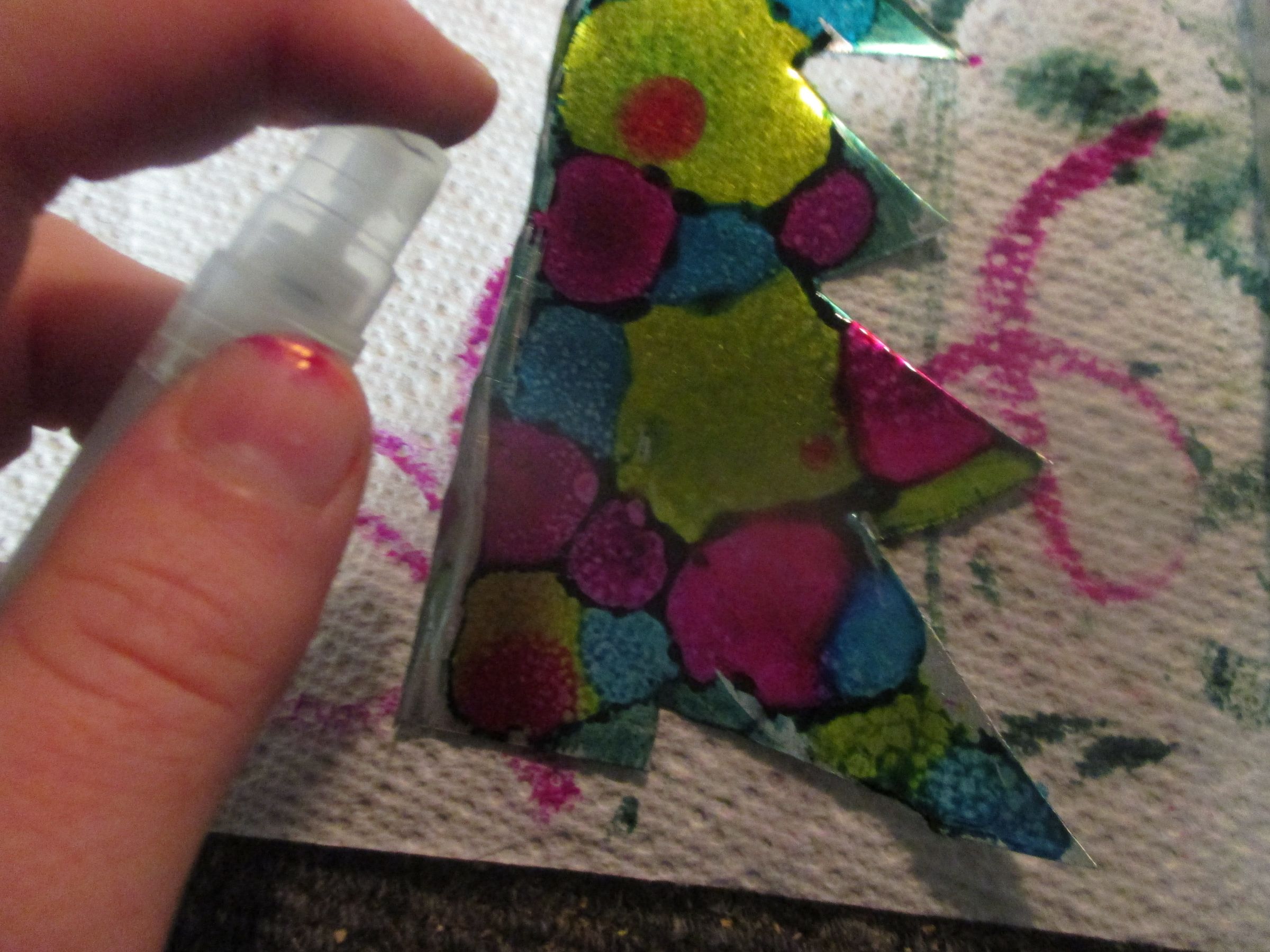 An Absolute Beginners Alcohol Ink Tutorial : 8 Steps (with Pictures ...