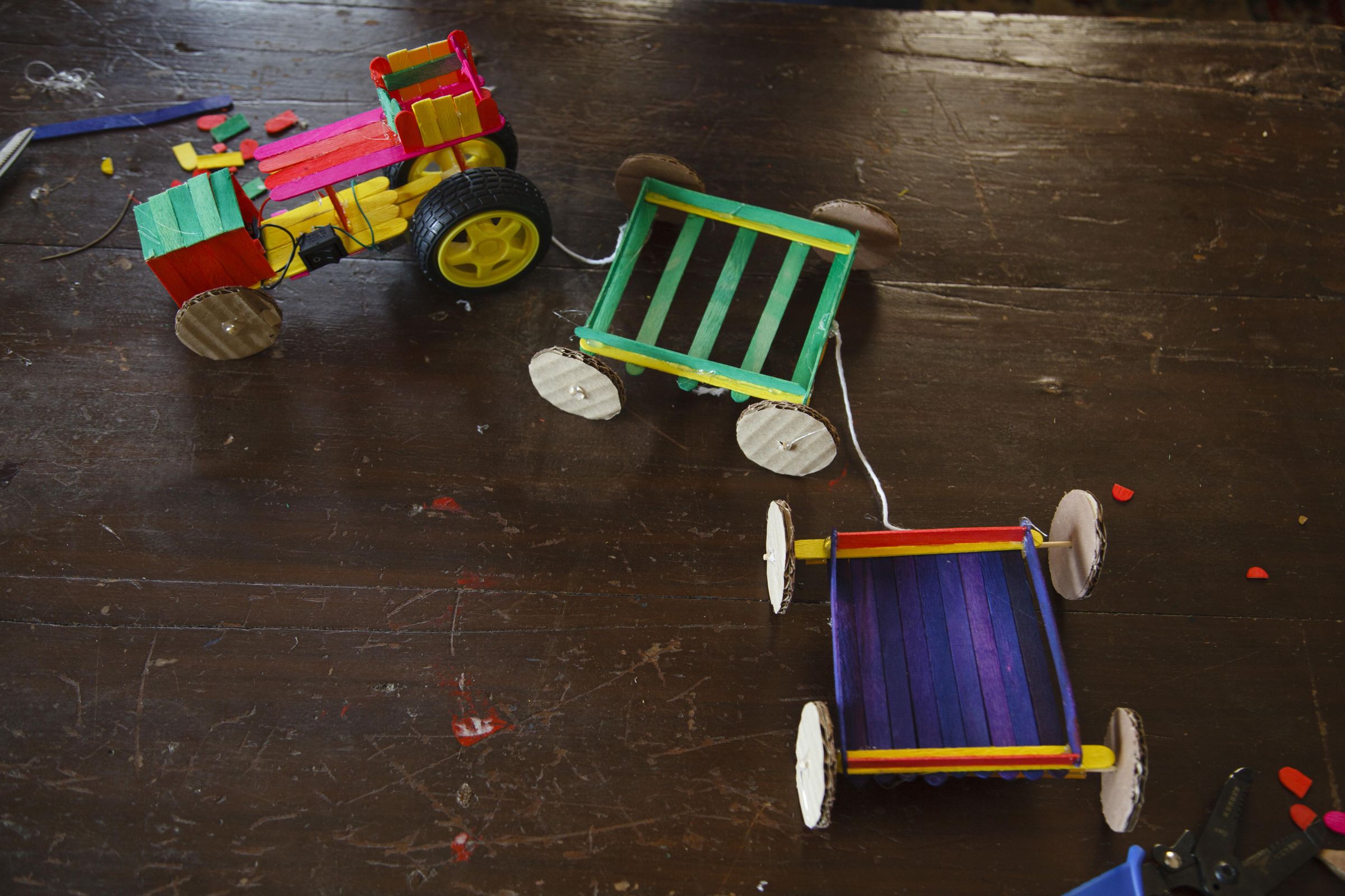 DIY Electric Popsicle Train : 8 Steps (with Pictures) - Instructables